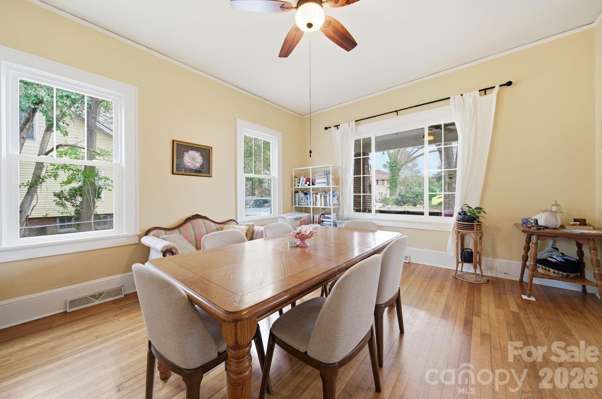 707 S York Street, Gastonia, NC - photo 9 of 39
