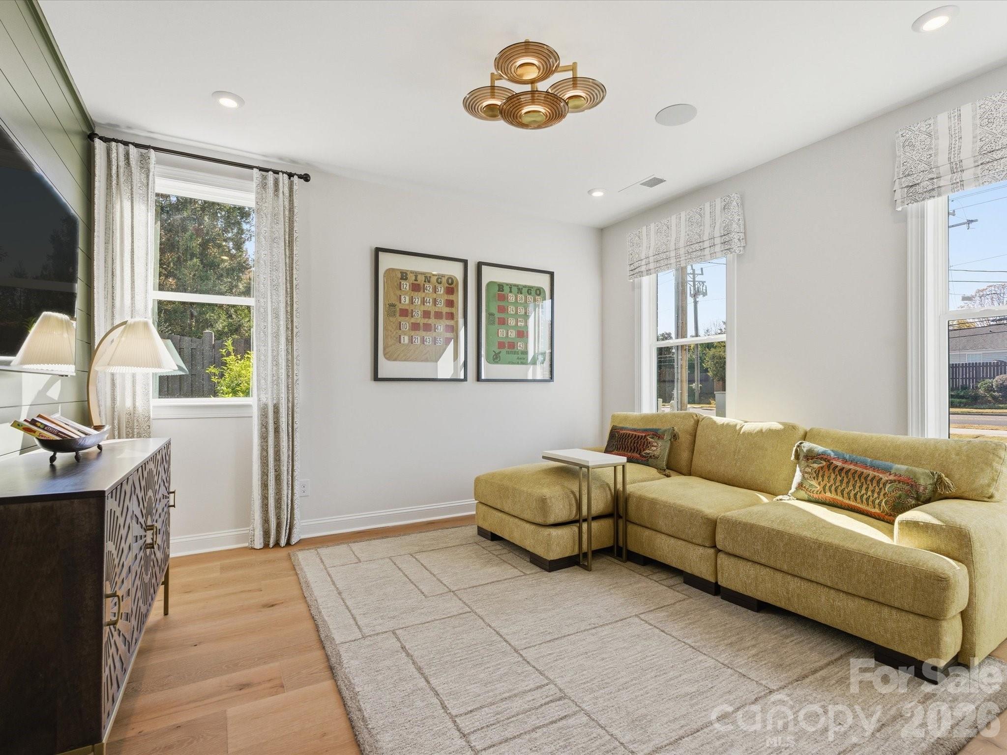 Photo 5 of 6005 Yellow Buckeye Drive, Charlotte, NC