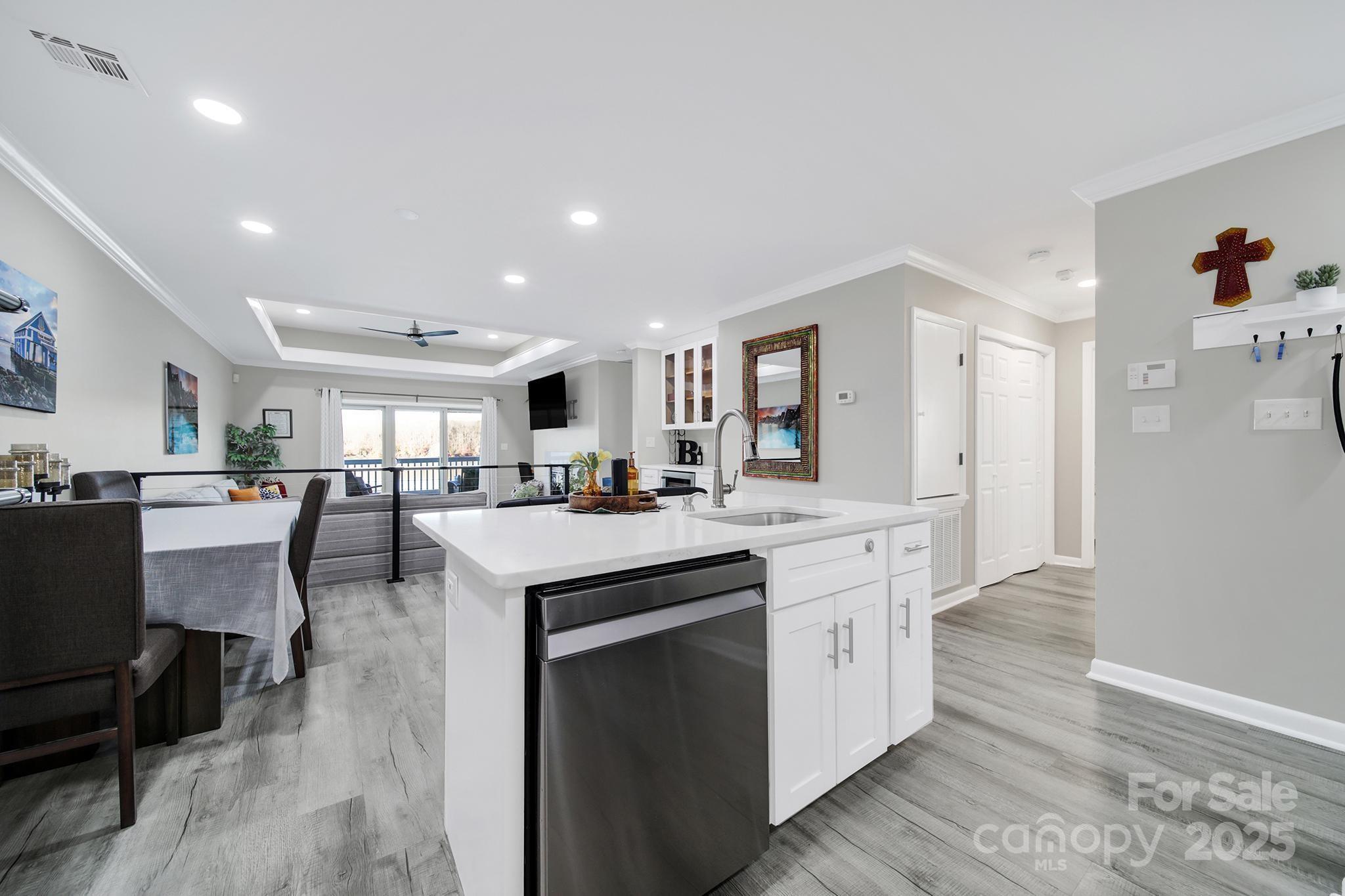 Photo 6 of 7340 Lakefront Drive12, Charlotte, NC
