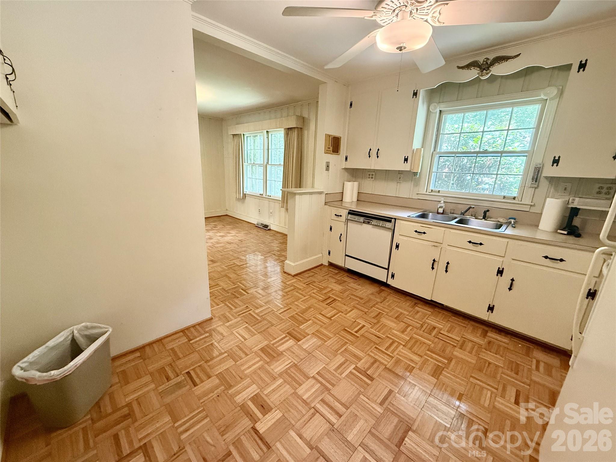 Photo 12 of 821 Burnley Road, Charlotte, NC