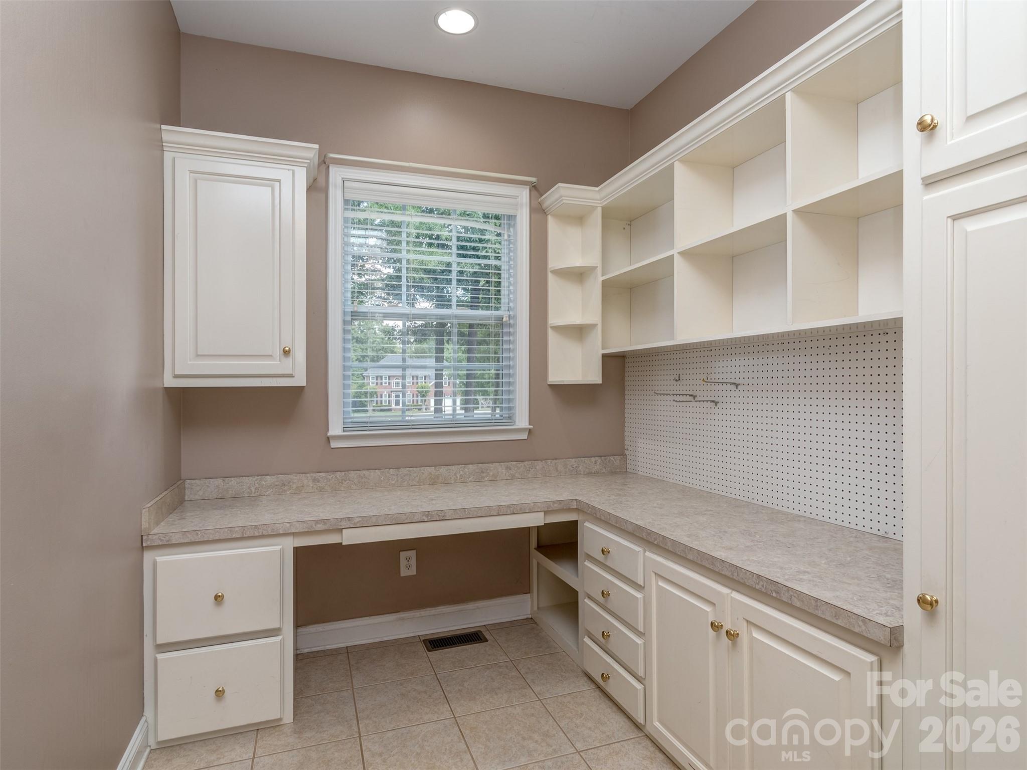 6167 Four Wood Drive, Matthews, NC - photo 18 of 46