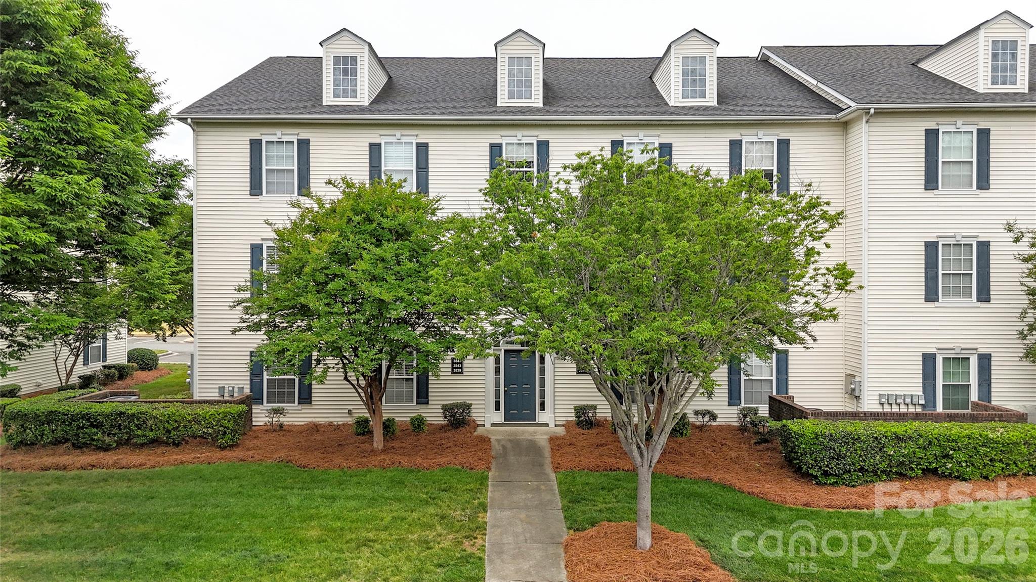 Photo 2 of 3839 Carl Parmer Drive, Harrisburg, NC