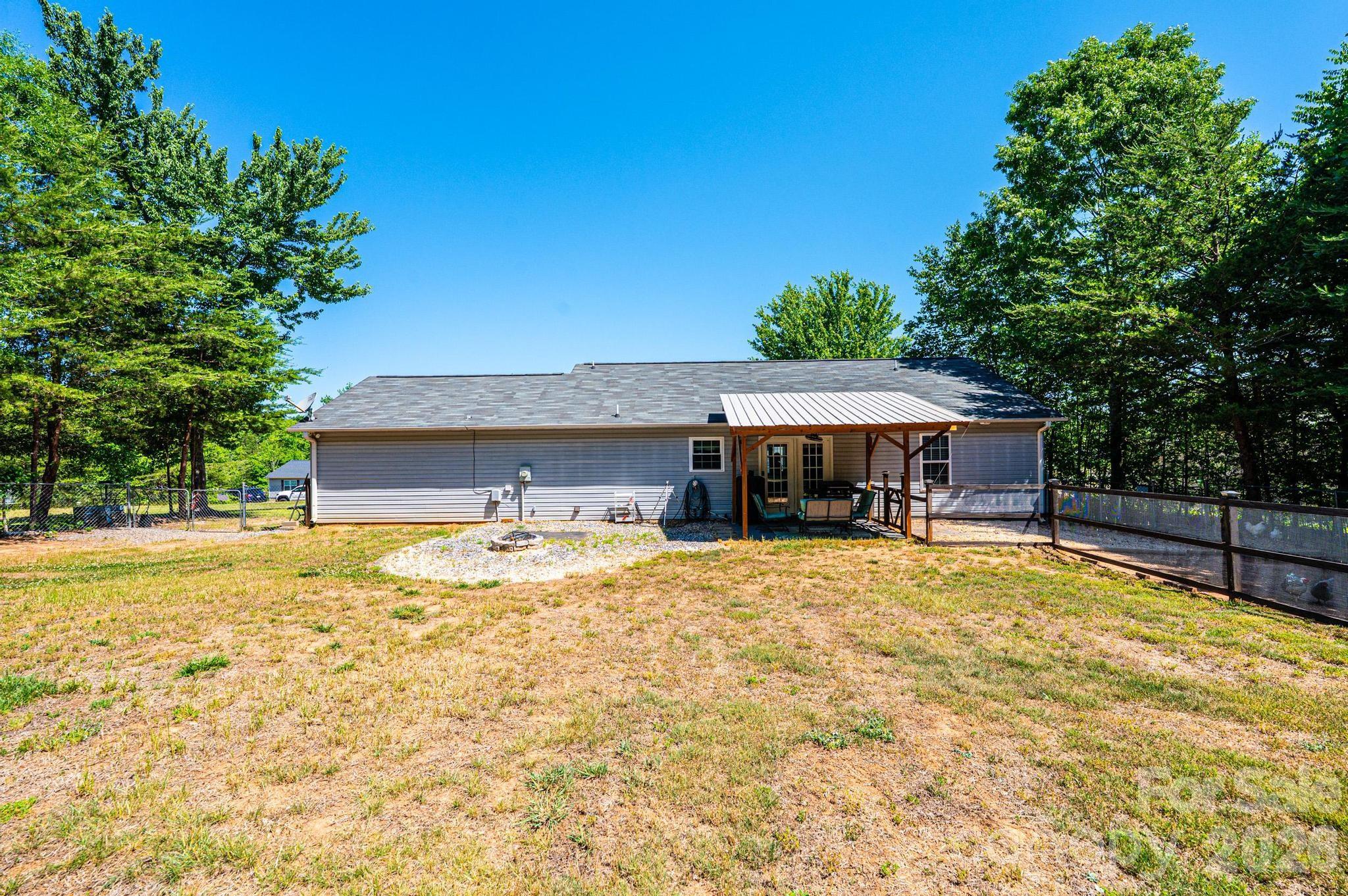 205 Winding Cedar Drive, Statesville, NC - photo 8 of 46