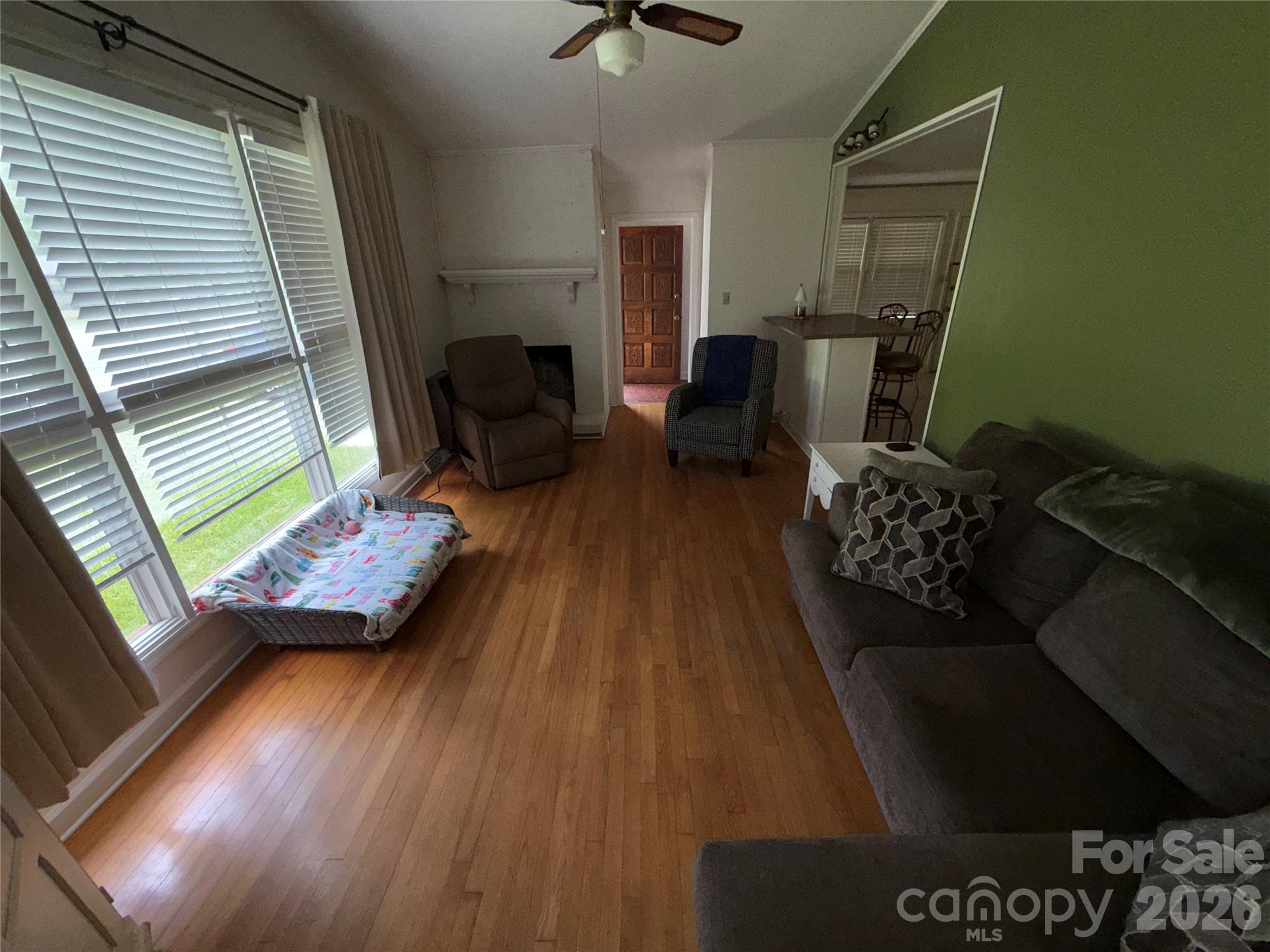 Home for sale at 3930 Fircrest Drive, Charlotte, NC — photo 7 of 23