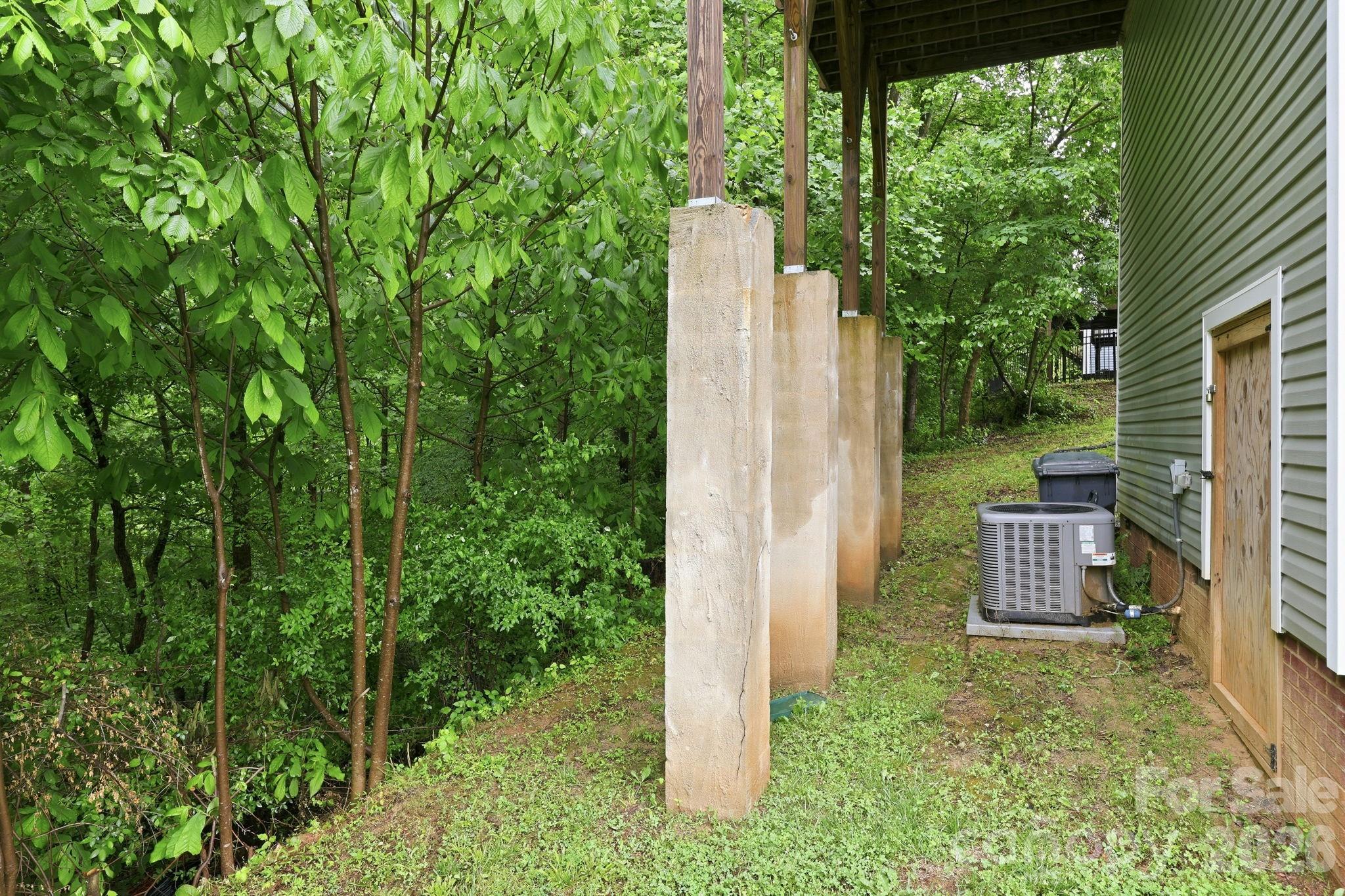 8207 Dumphries Drive, Huntersville, NC - photo 42 of 49