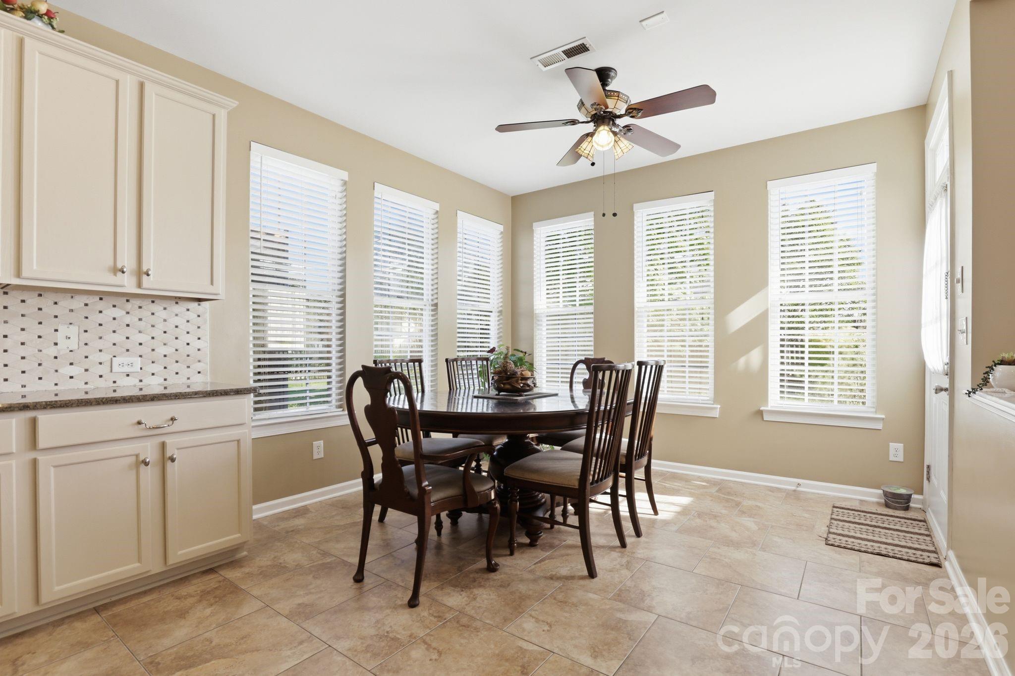 10122 Whiteburn Court, Charlotte, NC - photo 16 of 44