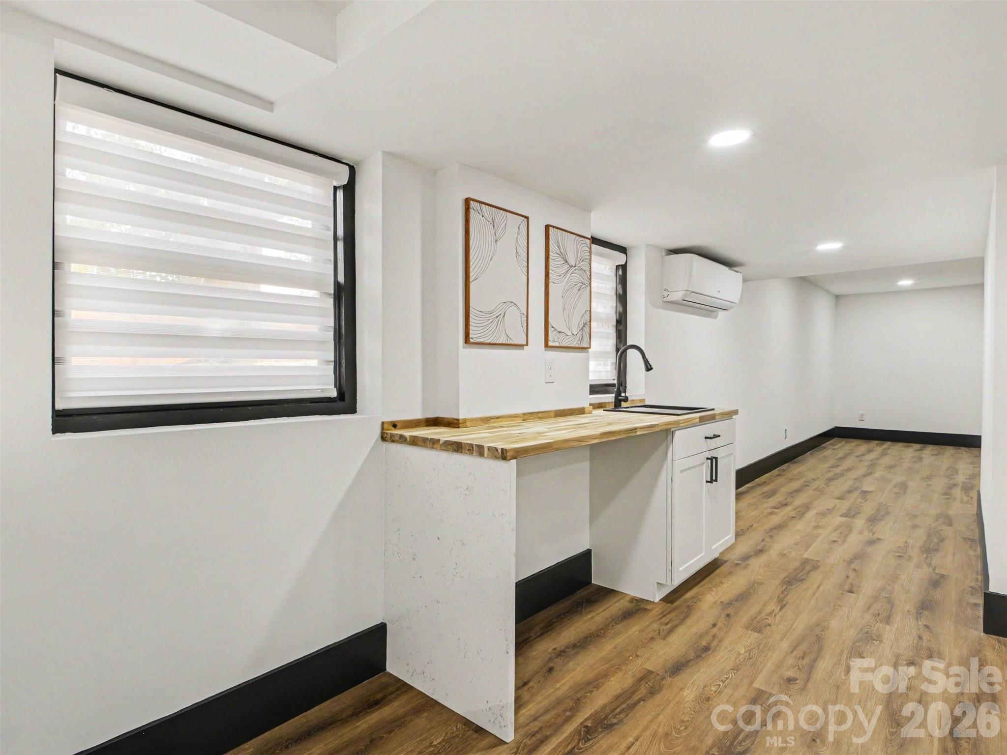 Photo 43 of 1831 Elizabeth Oaks Avenue, Charlotte, NC