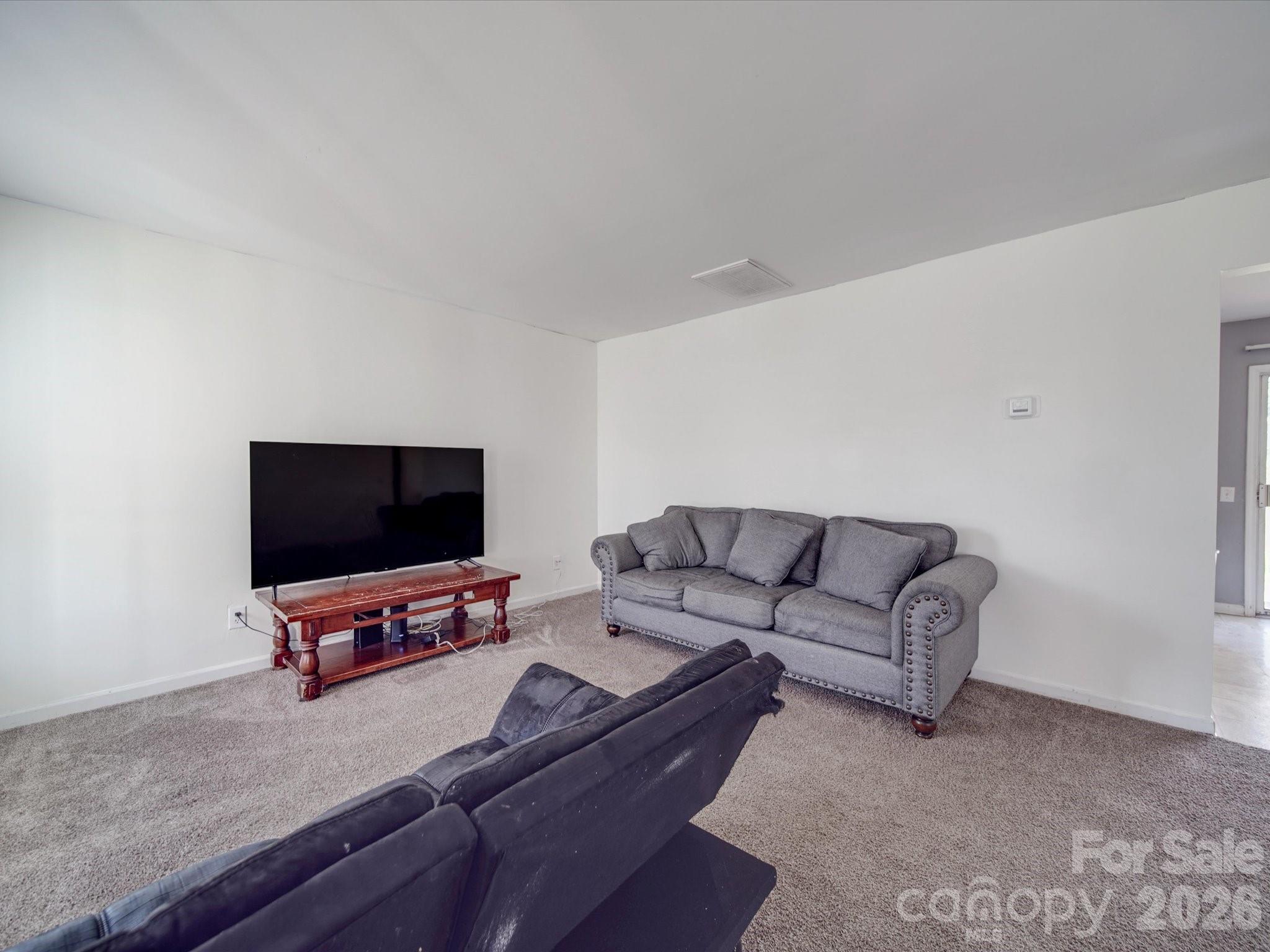 Photo 6 of 5414 Peachwood Drive, Charlotte, NC