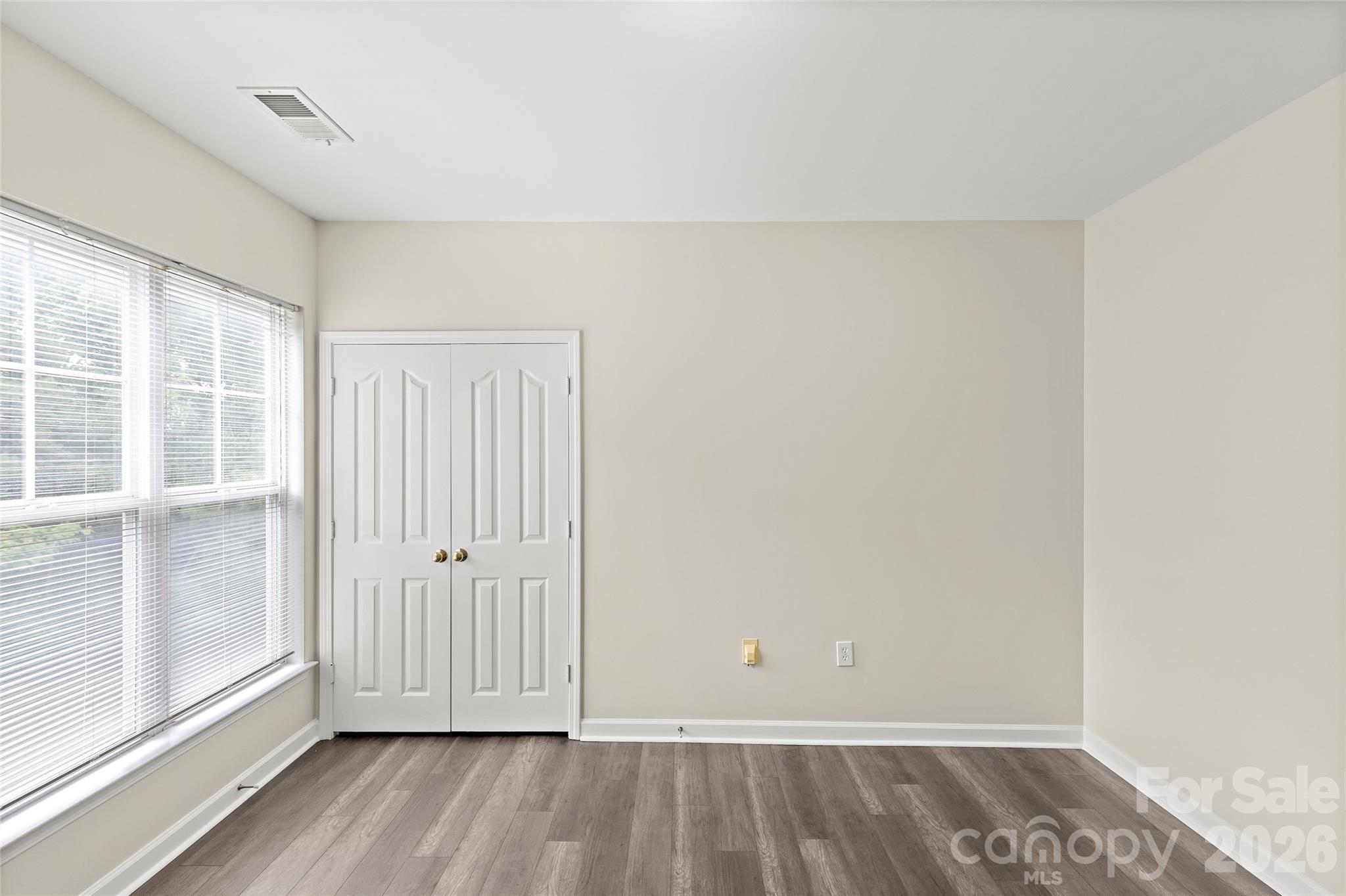Photo 11 of 333 Westbend Drive, Charlotte, NC