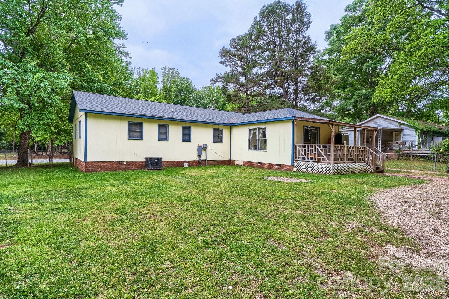 Photo 18 of 3917 Lake Road, Charlotte, NC