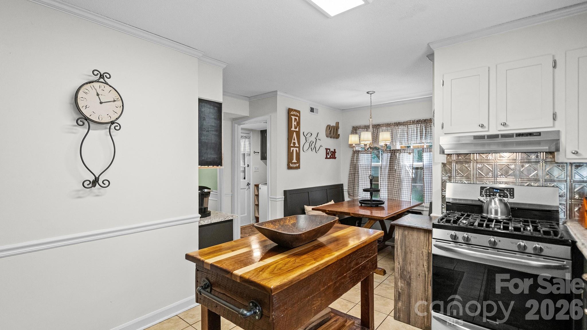 Photo 10 of 9629 Watergate Road, Charlotte, NC