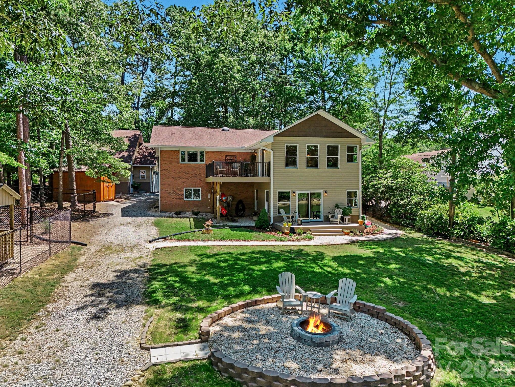 Photo 2 of 260 Knollwood Drive, Salisbury, NC