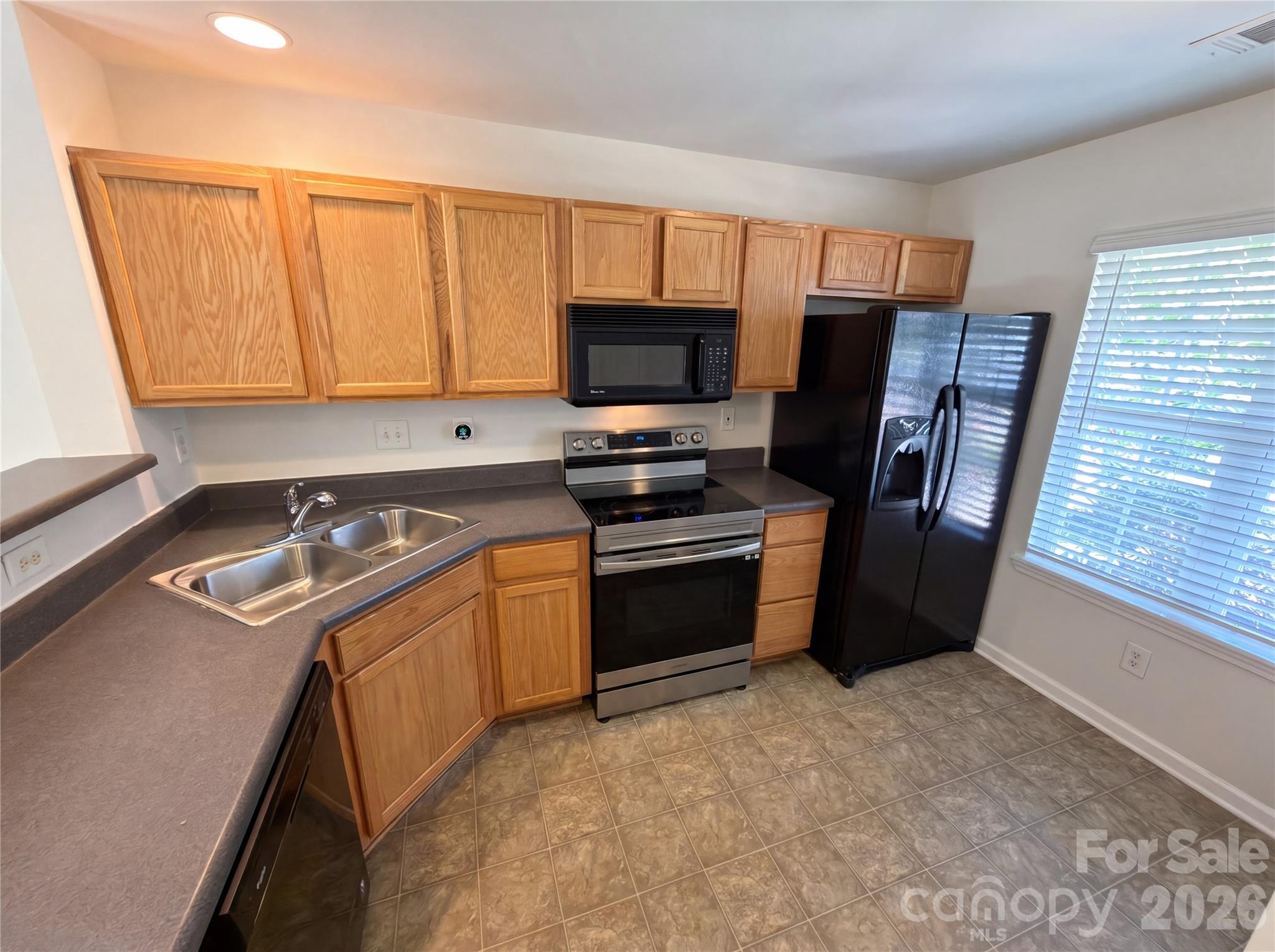 7395 Sun Dance Drive, Fort Mill, SC - photo 6 of 16