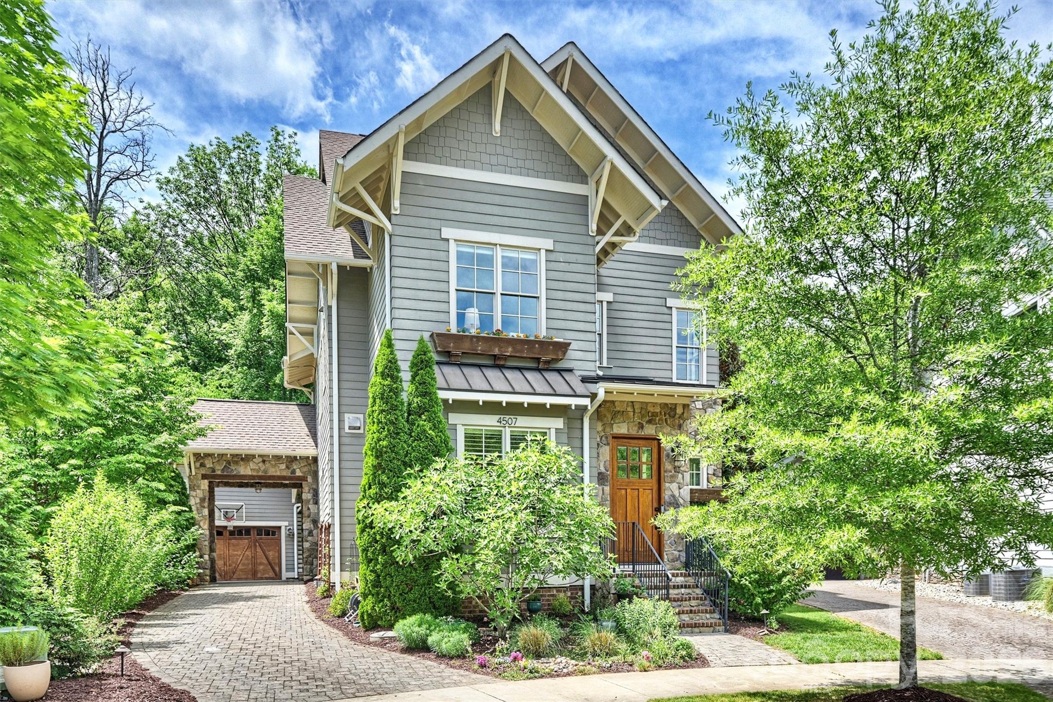 4507 Givens Way, Charlotte, NC