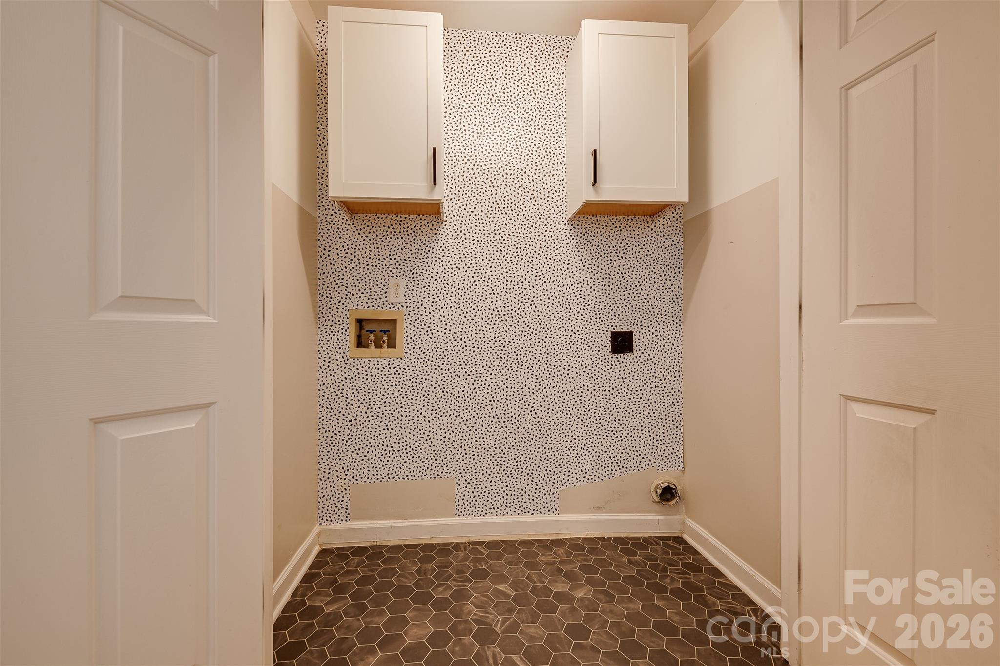 Photo 32 of 937 Park Slope Drive, Charlotte, NC