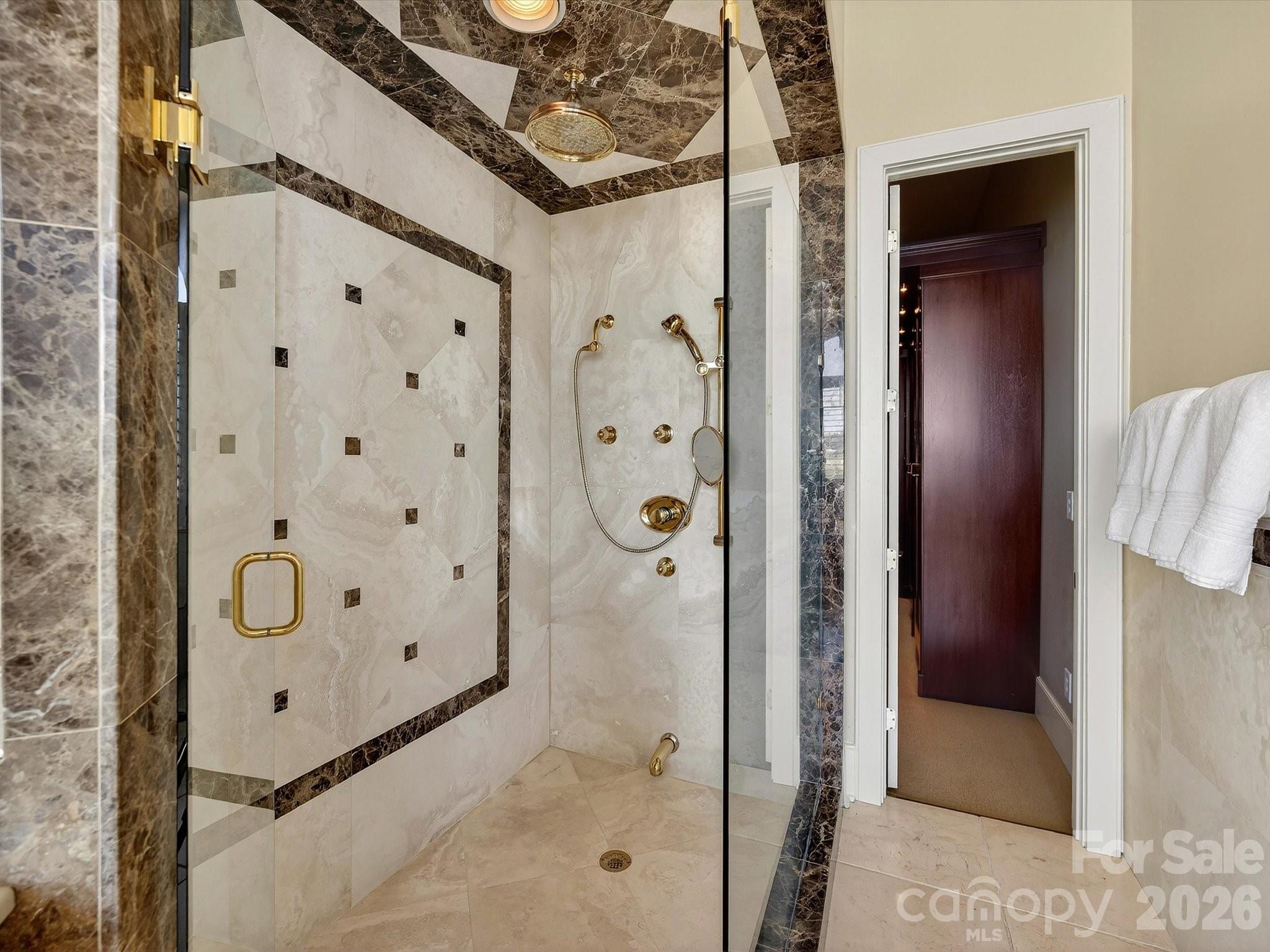 6905 Shinnecock Hill Lane, Charlotte, NC - photo 27 of 49
