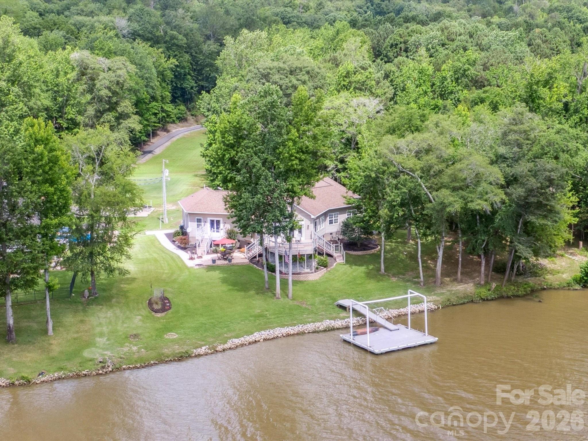 887 Living Waters Drive, Great Falls, SC - photo 1 of 47