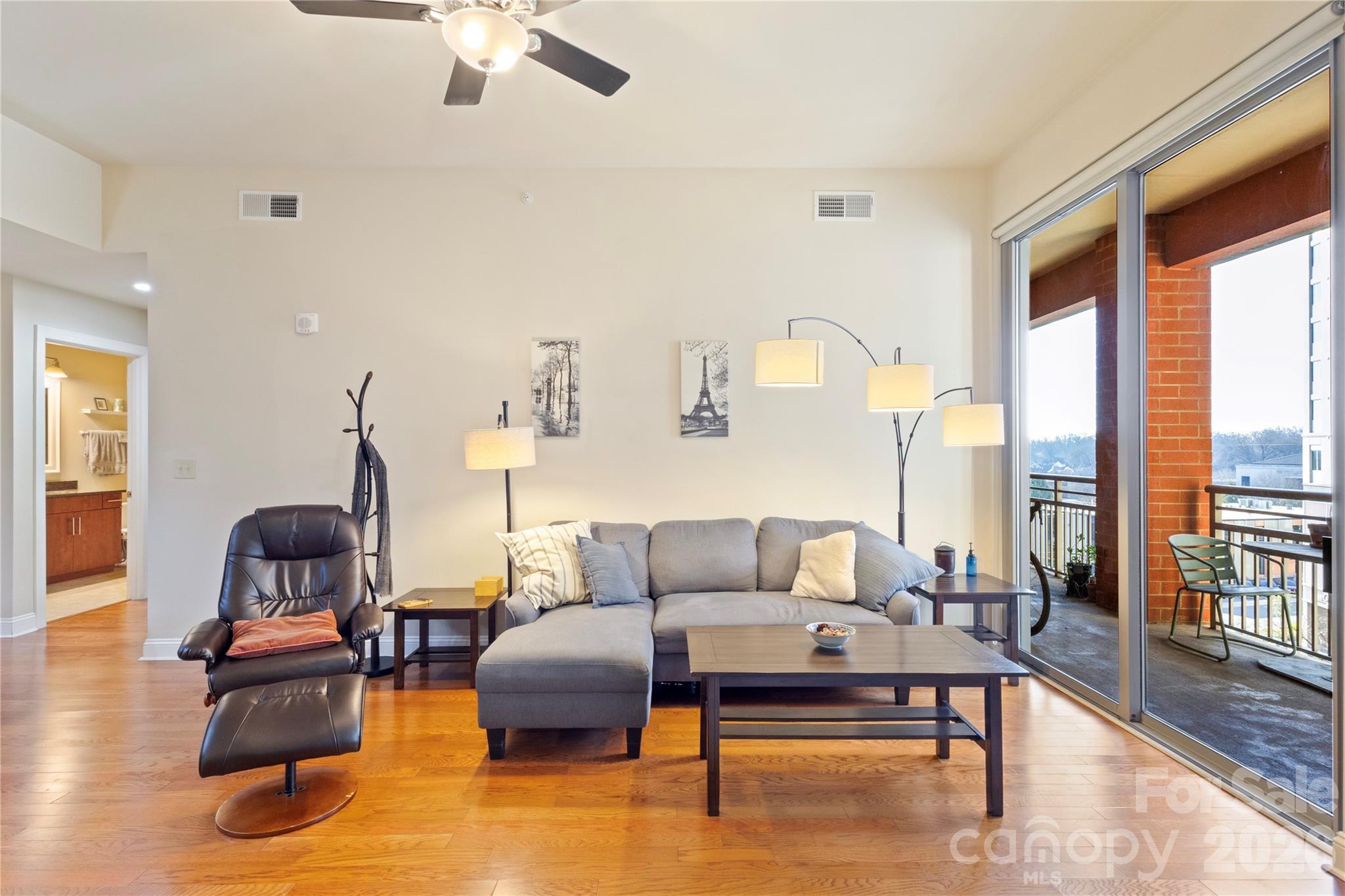Photo 15 of 701 Royal Court603, Charlotte, NC