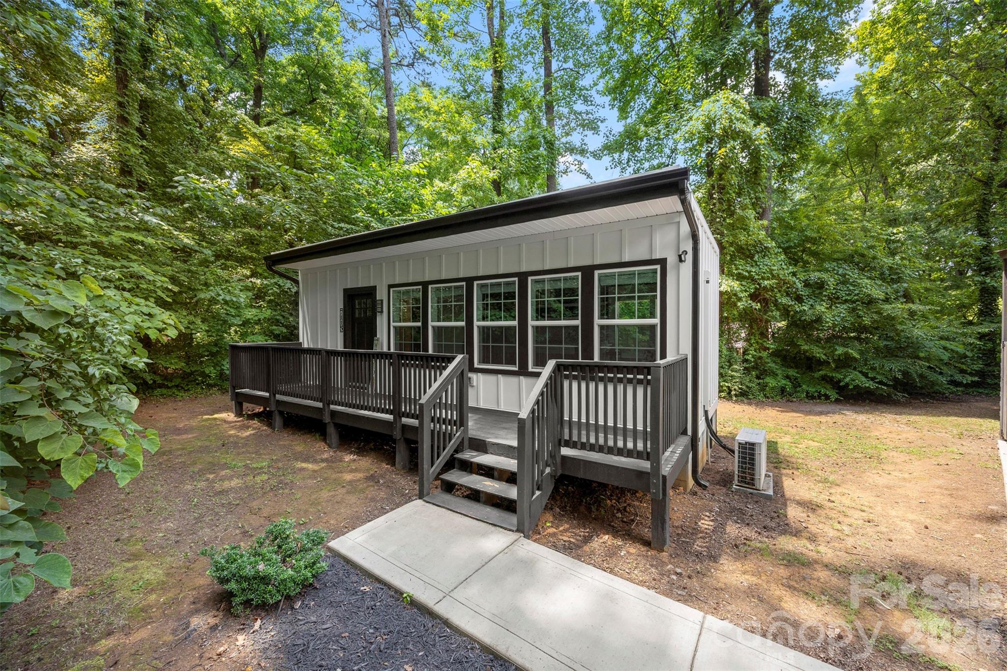 Photo 32 of 7117 W Sugar Creek Road, Charlotte, NC