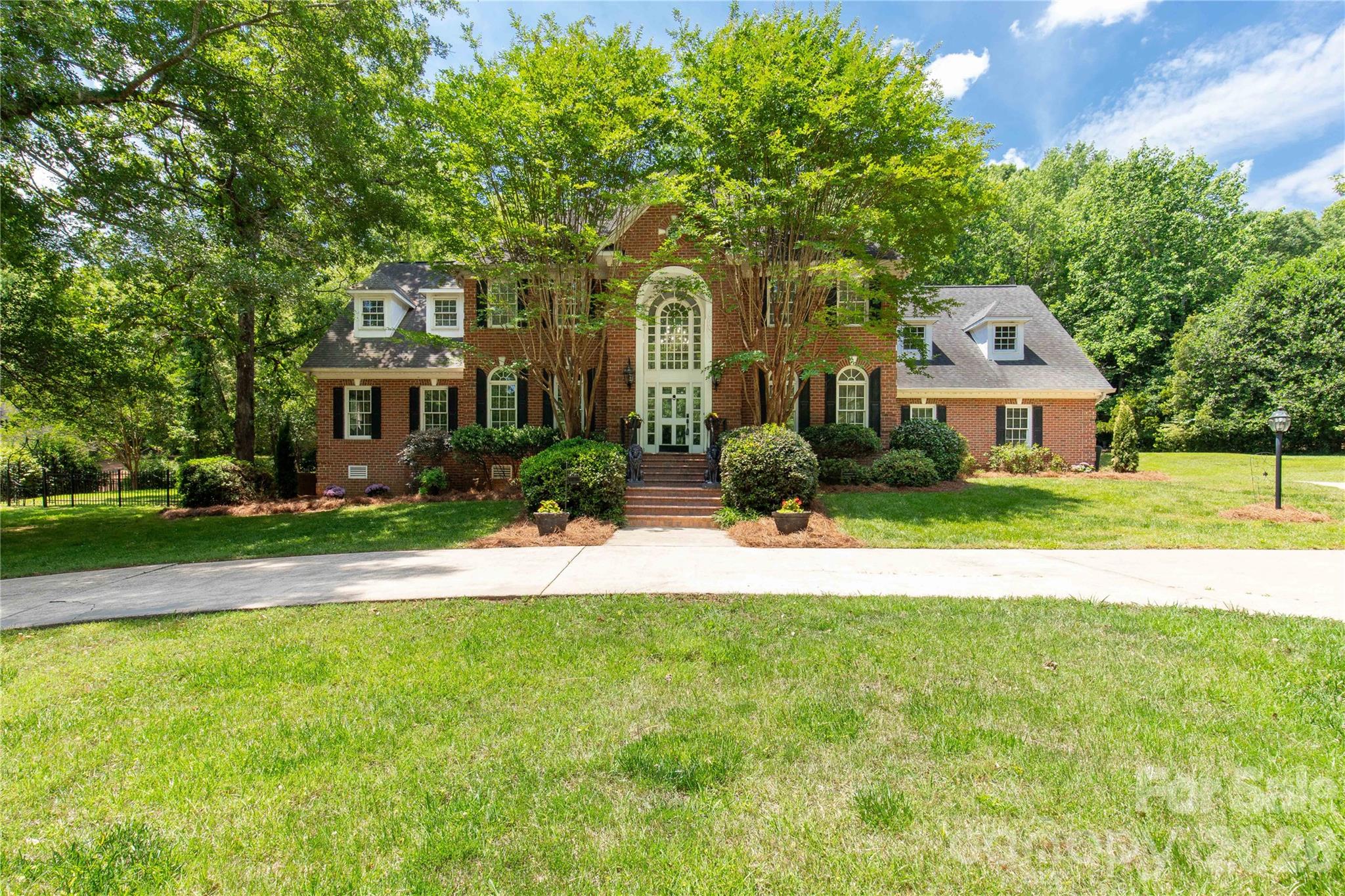 1933 Tara Trail, Lancaster, SC