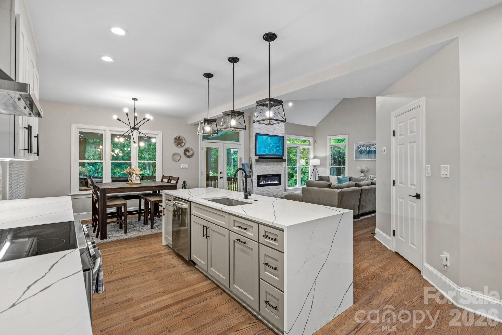 Photo 6 of 5634 Camelot Drive, Charlotte, NC
