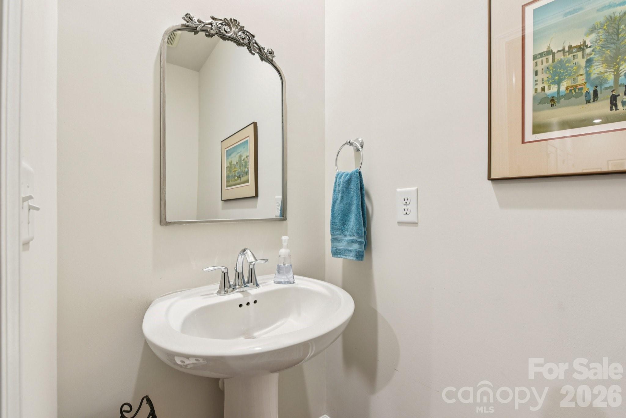 1328 Dali Boulevard, Mount Holly, NC - photo 17 of 39