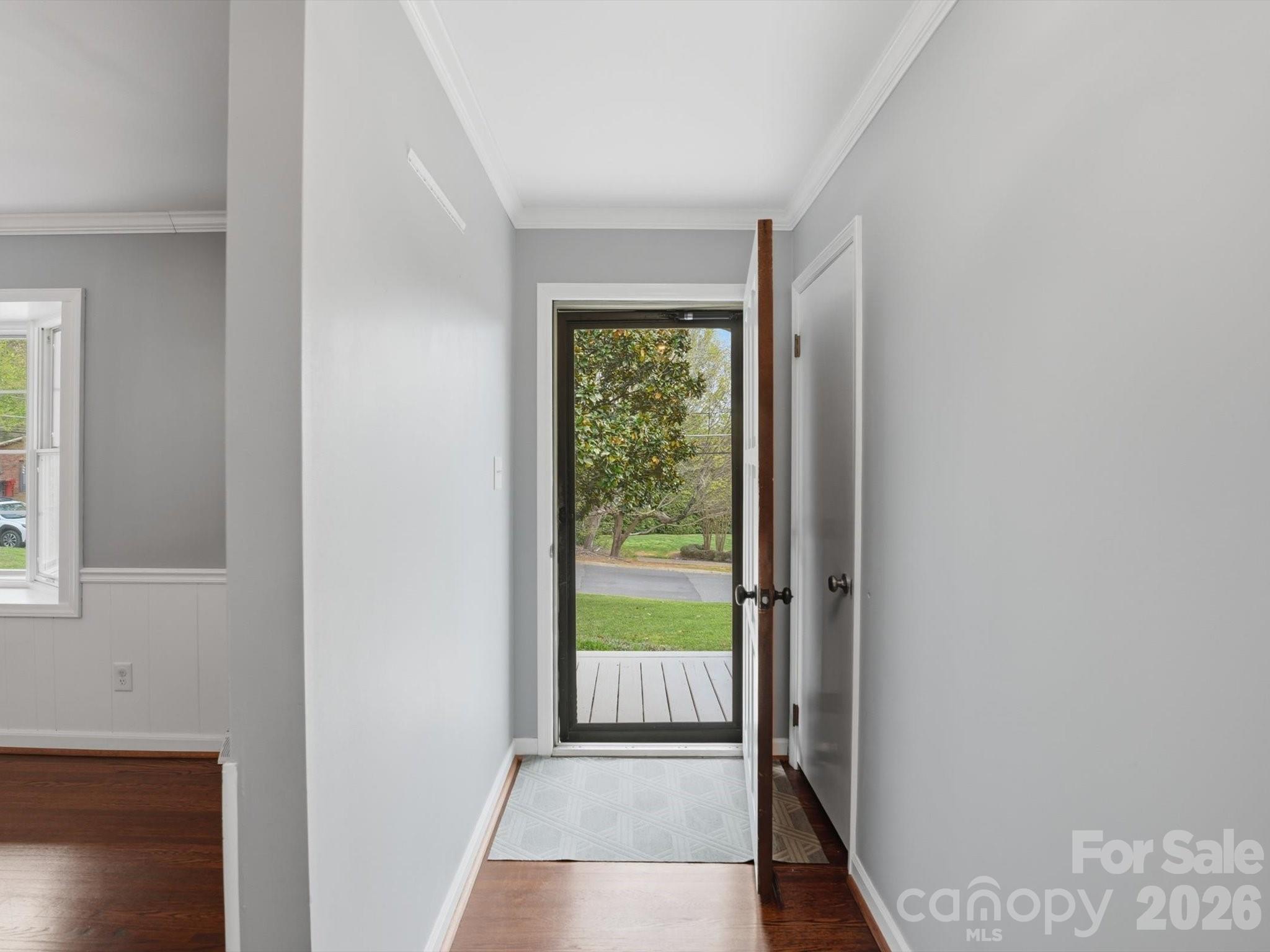 Photo 3 of 814 Twin Oaks Road, Davidson, NC