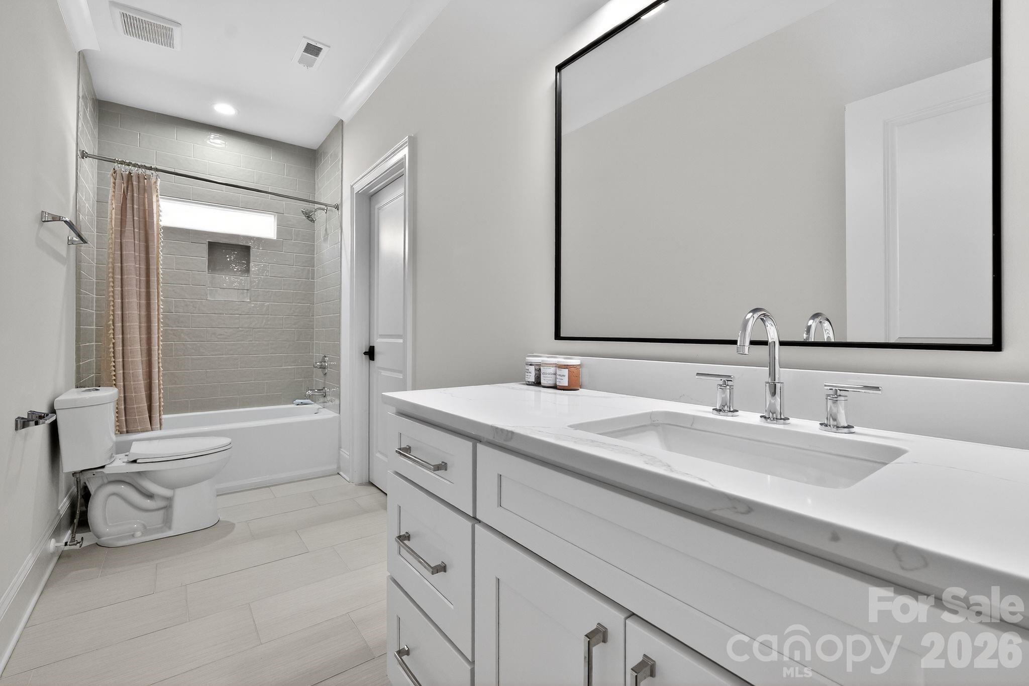 Photo 11 of 4047 Alexandra Alley Drive, Charlotte, NC