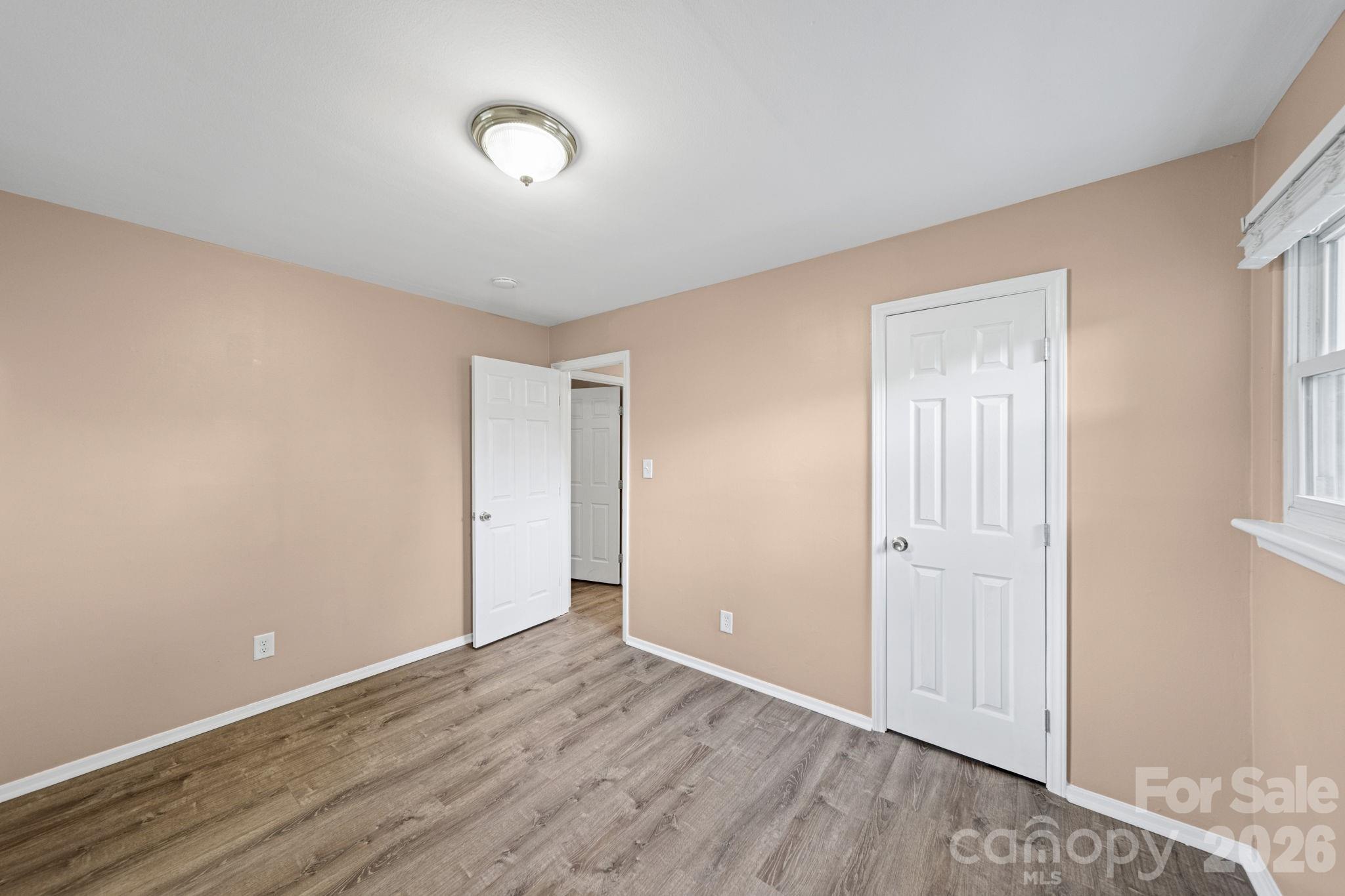 Photo 22 of 5045 Curtiswood Drive, Charlotte, NC