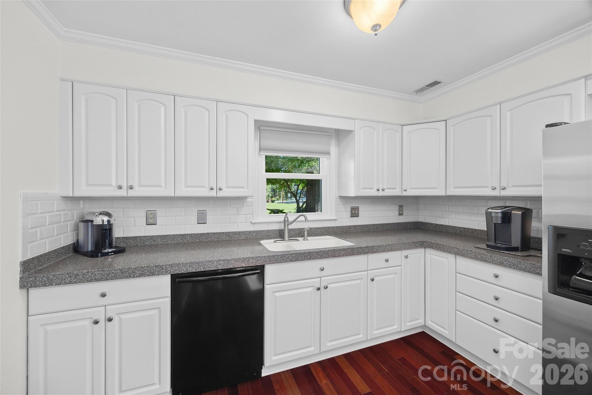 Photo 15 of 3101 Mckee Road, Charlotte, NC