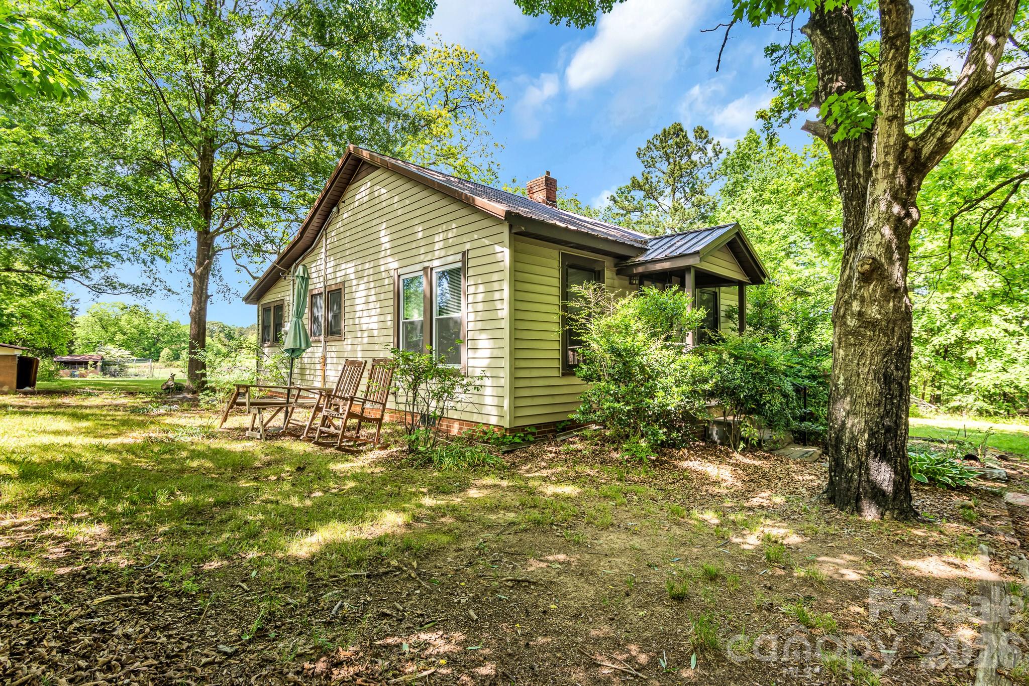 Photo 3 of 3240 W Innes Street, Salisbury, NC