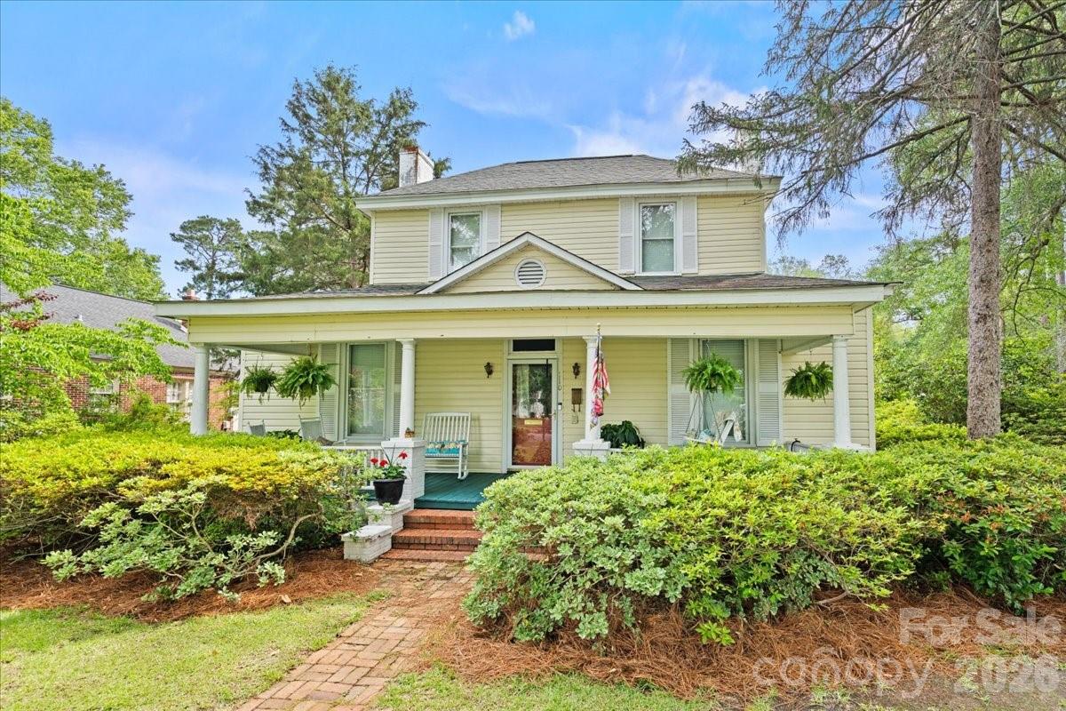 110 Huger Street, Cheraw, SC - photo 2 of 45