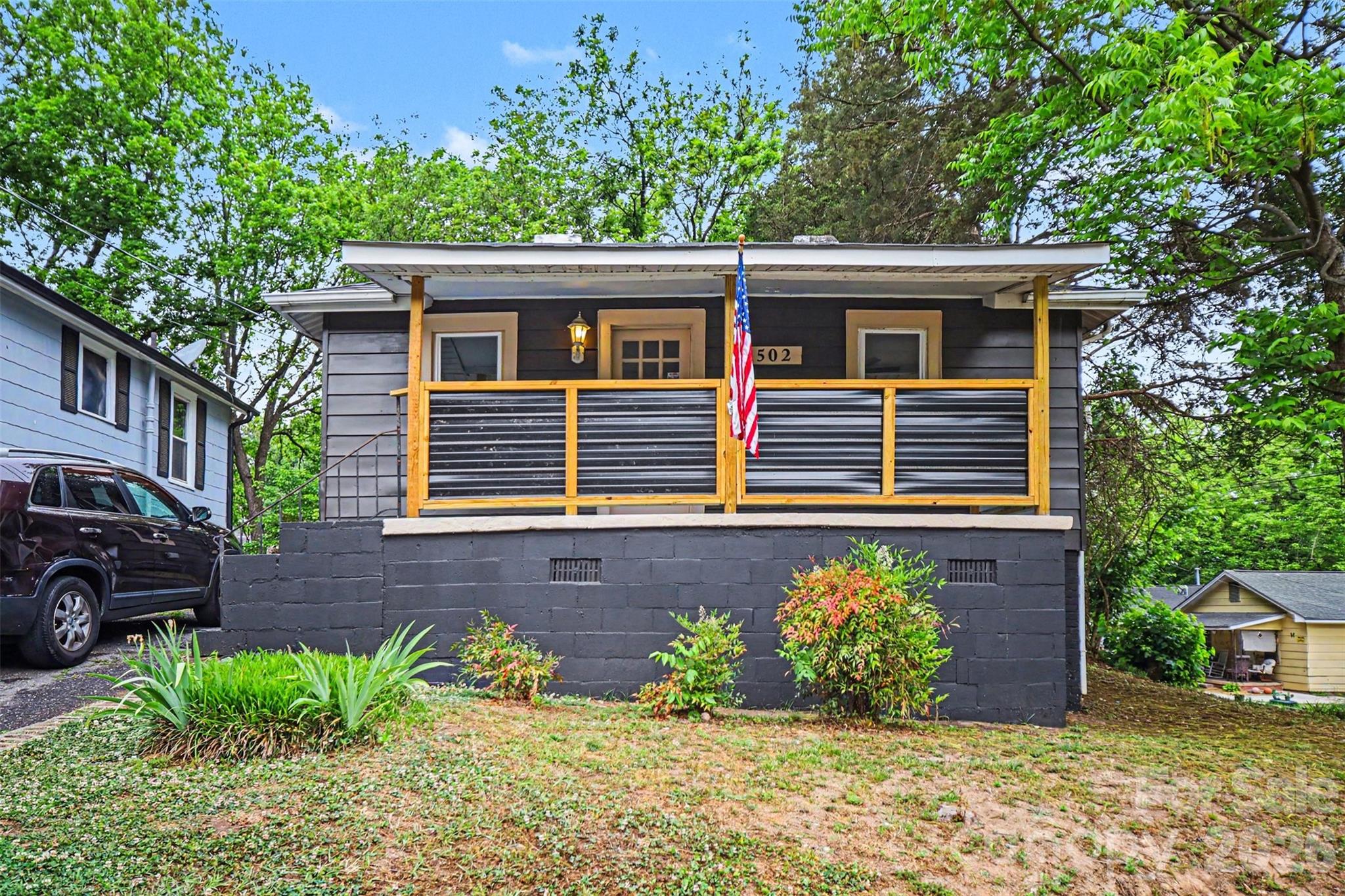 Photo 2 of 502 Allison Avenue, Gastonia, NC