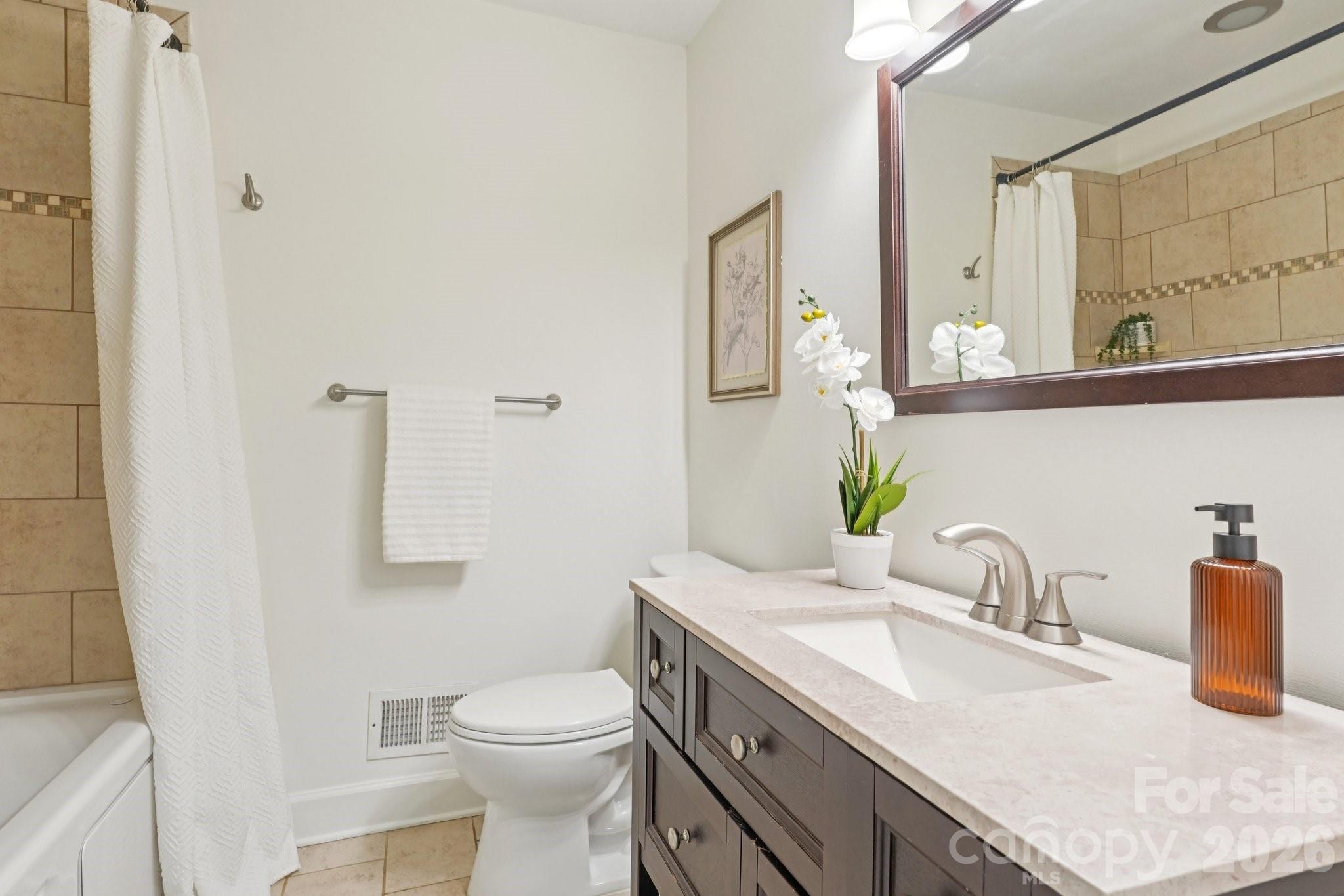 3000 Dunlavin Way, Charlotte, NC - photo 14 of 36