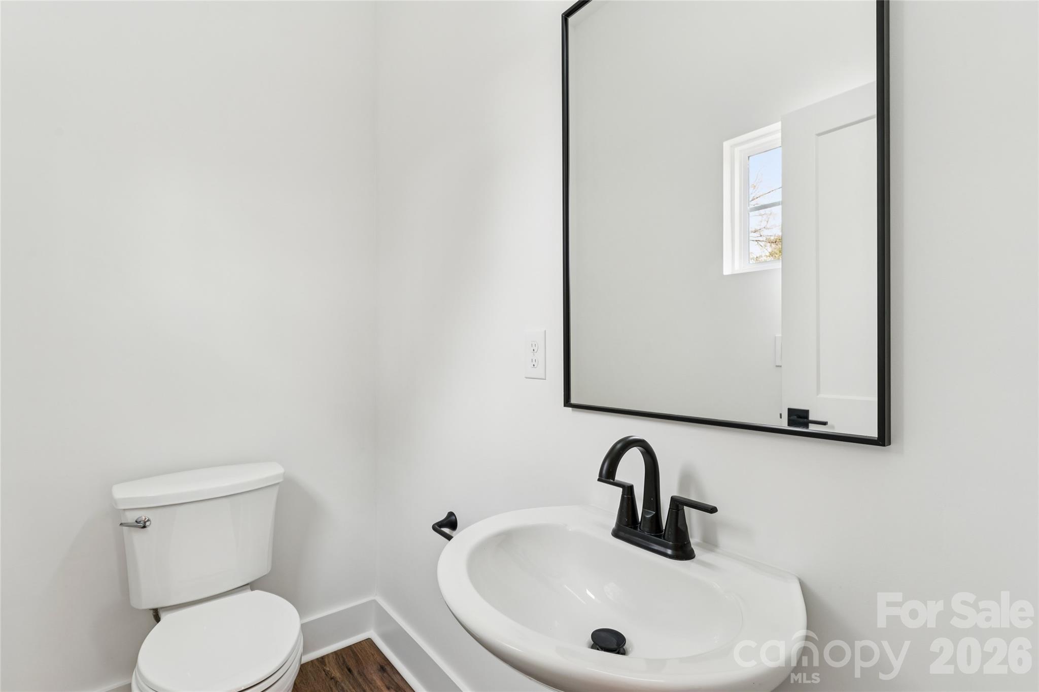 1515 N Caldwell Street, Charlotte, NC - photo 12 of 33