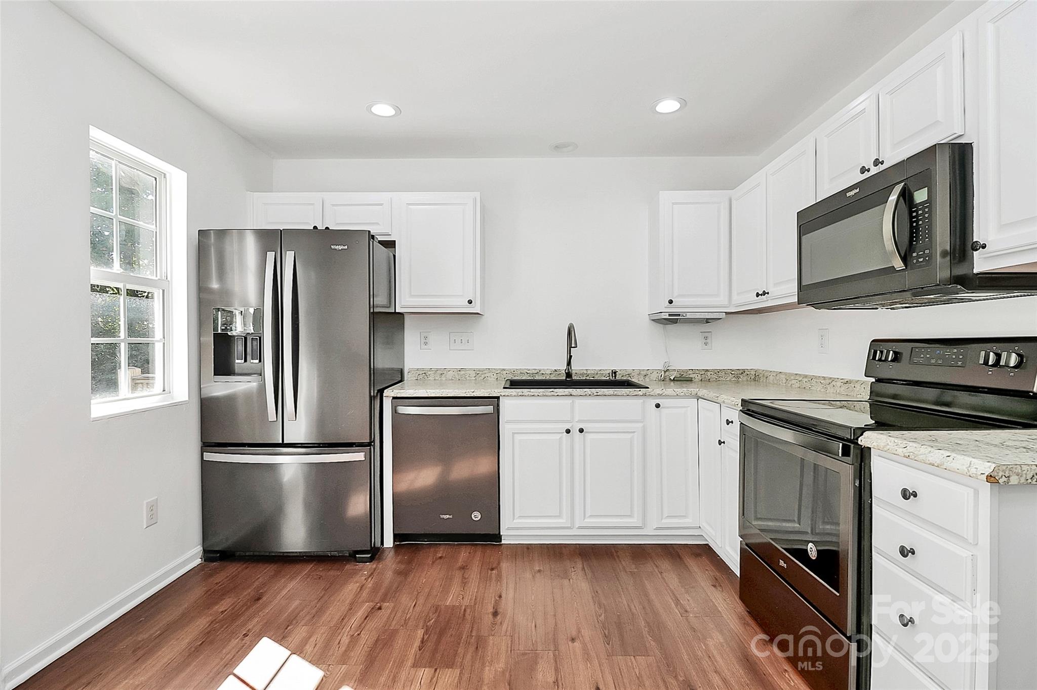Photo 9 of 10549 Yellow Rose Lane, Charlotte, NC
