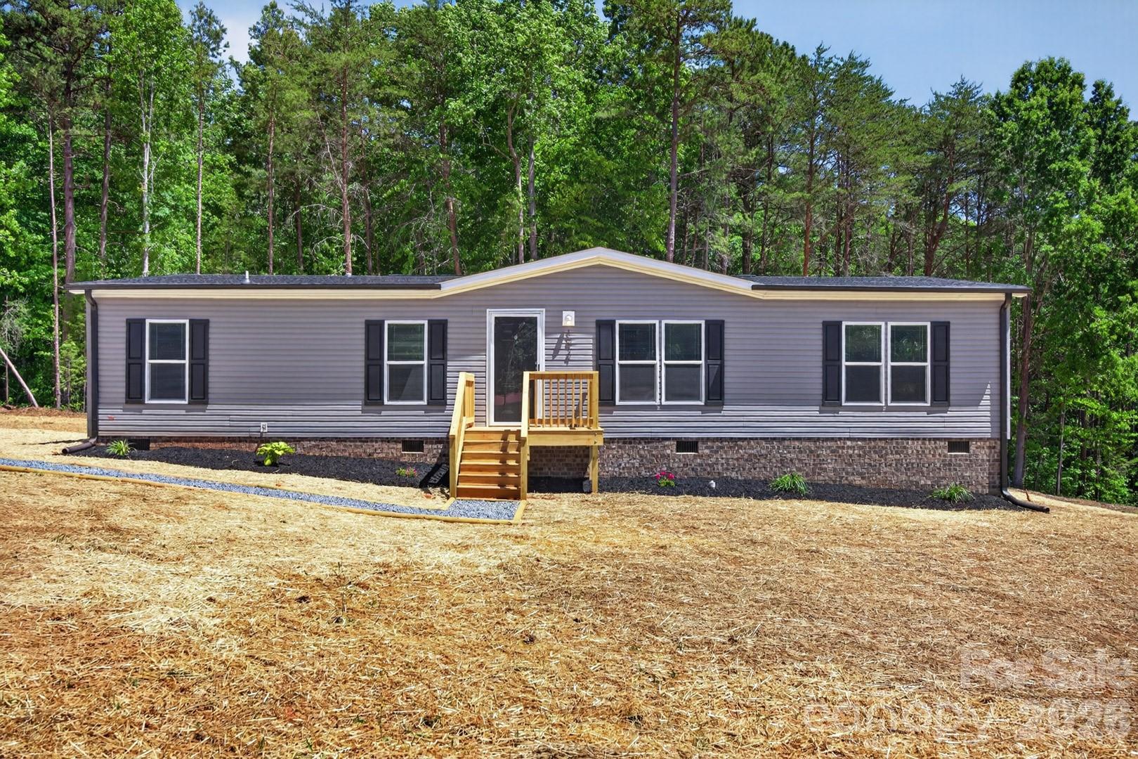 194 Harvick Lane, Lexington, NC - photo 1 of 44