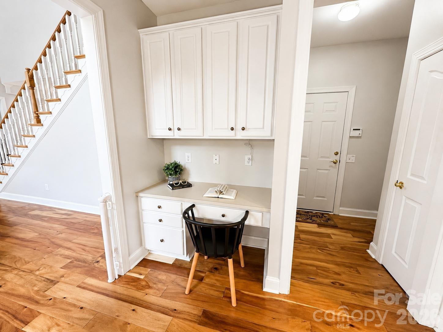 Photo 12 of 11106 Knight Castle Drive, Charlotte, NC
