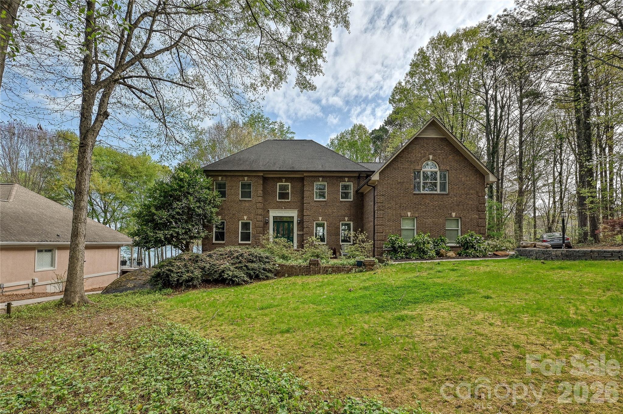 Photo 3 of 4841 Mountain Point Lane, Charlotte, NC
