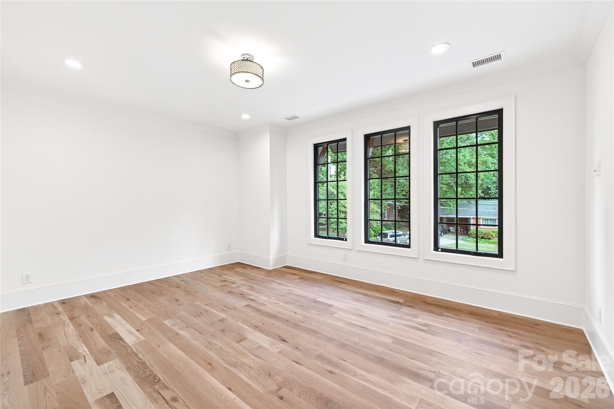 Photo 29 of 709 Bertonley Avenue, Charlotte, NC
