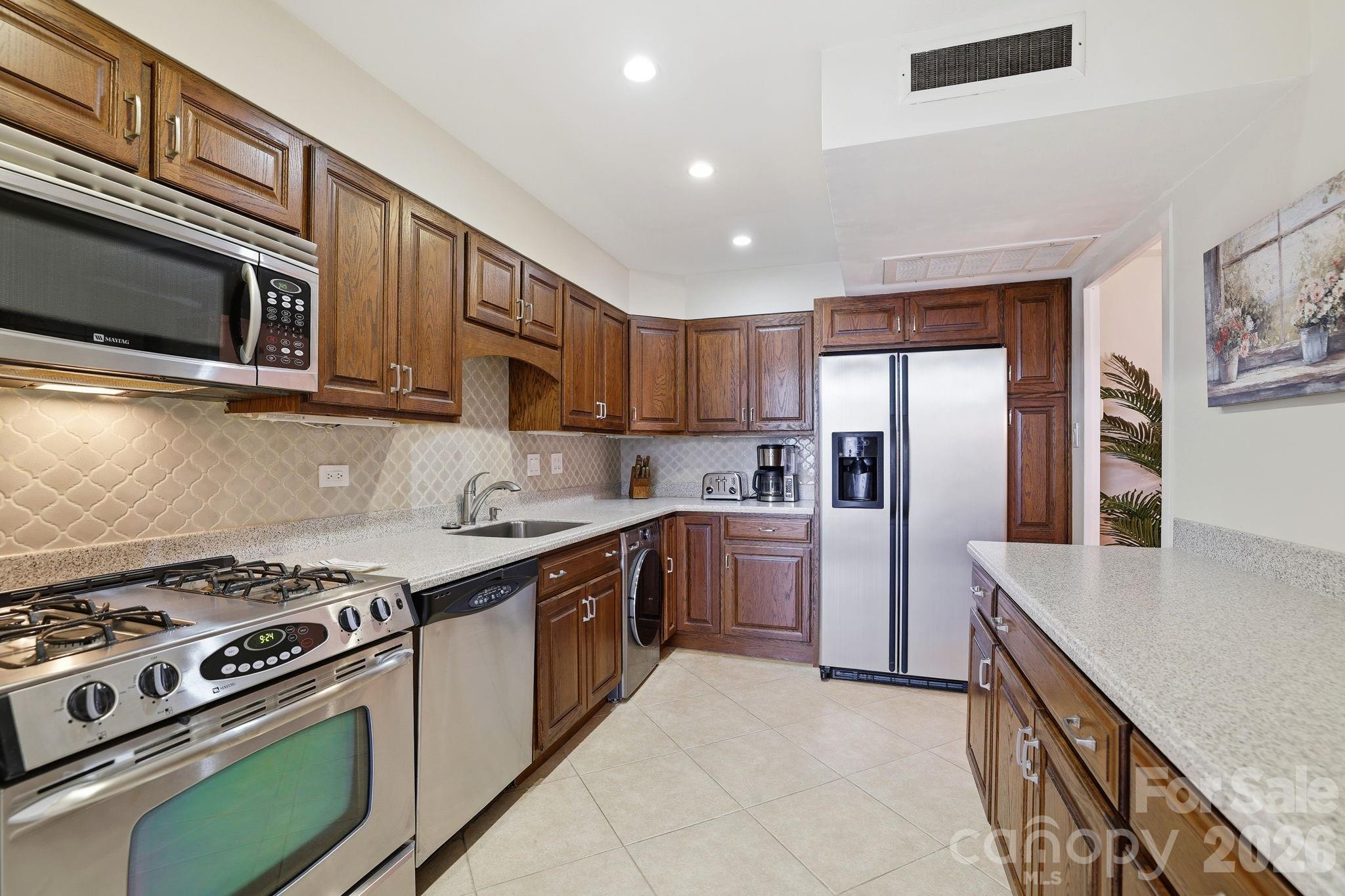 Photo 8 of 1300 Queens Road416, Charlotte, NC