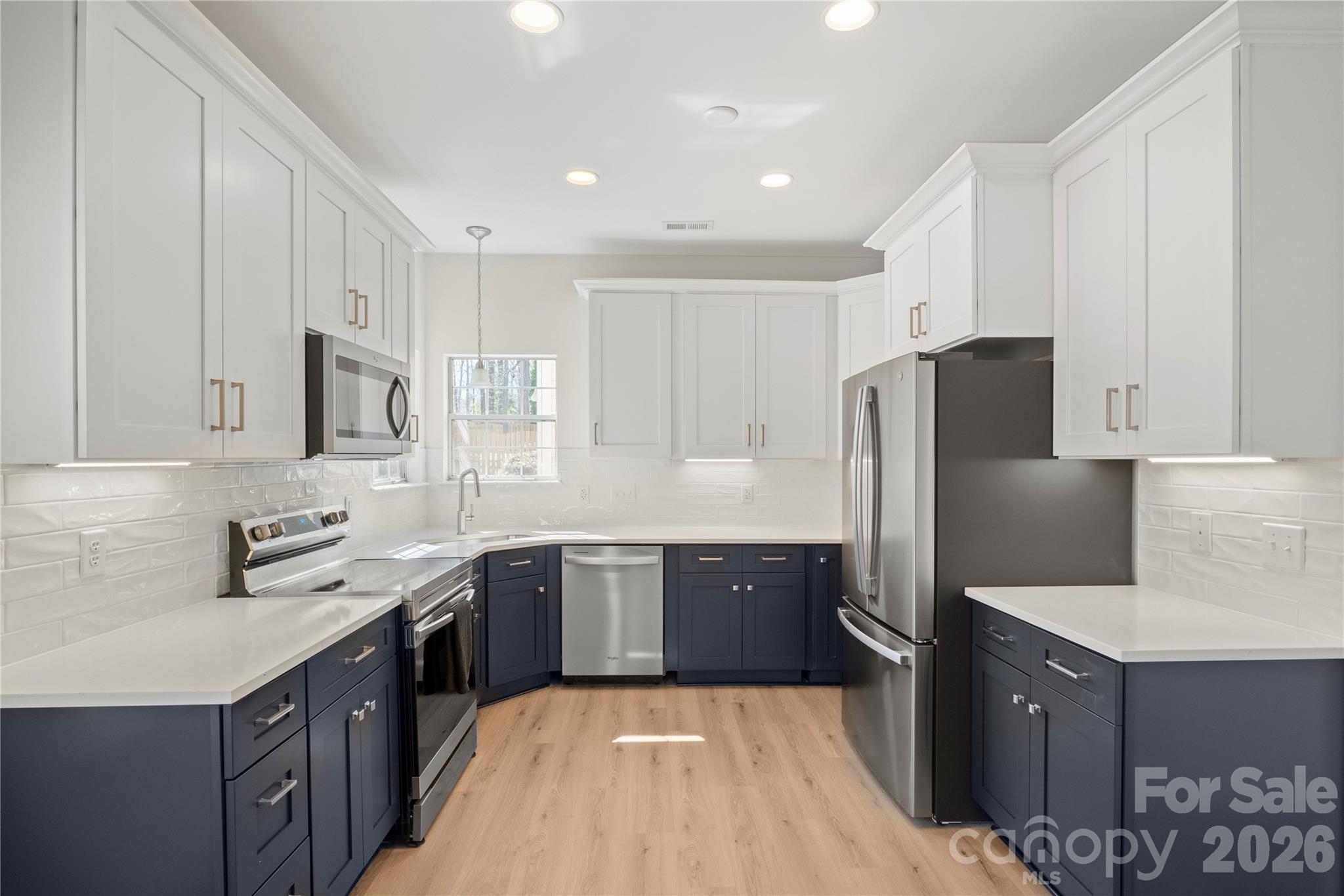 Photo 13 of 6107 Park Hill Road, Charlotte, NC