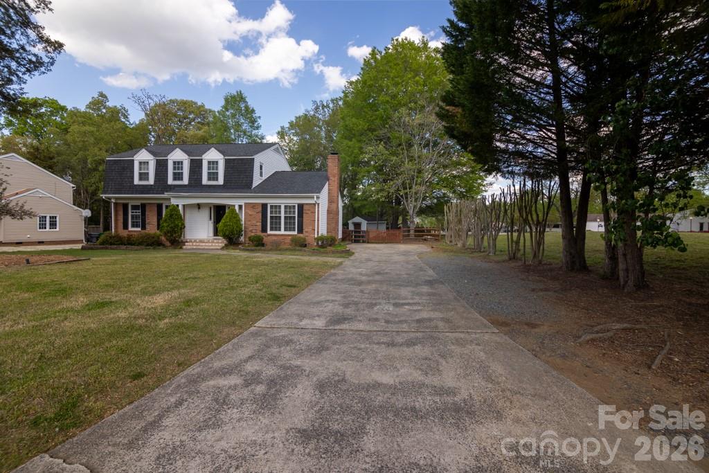 Photo 2 of 2232 Lawton Bluff Road, Charlotte, NC