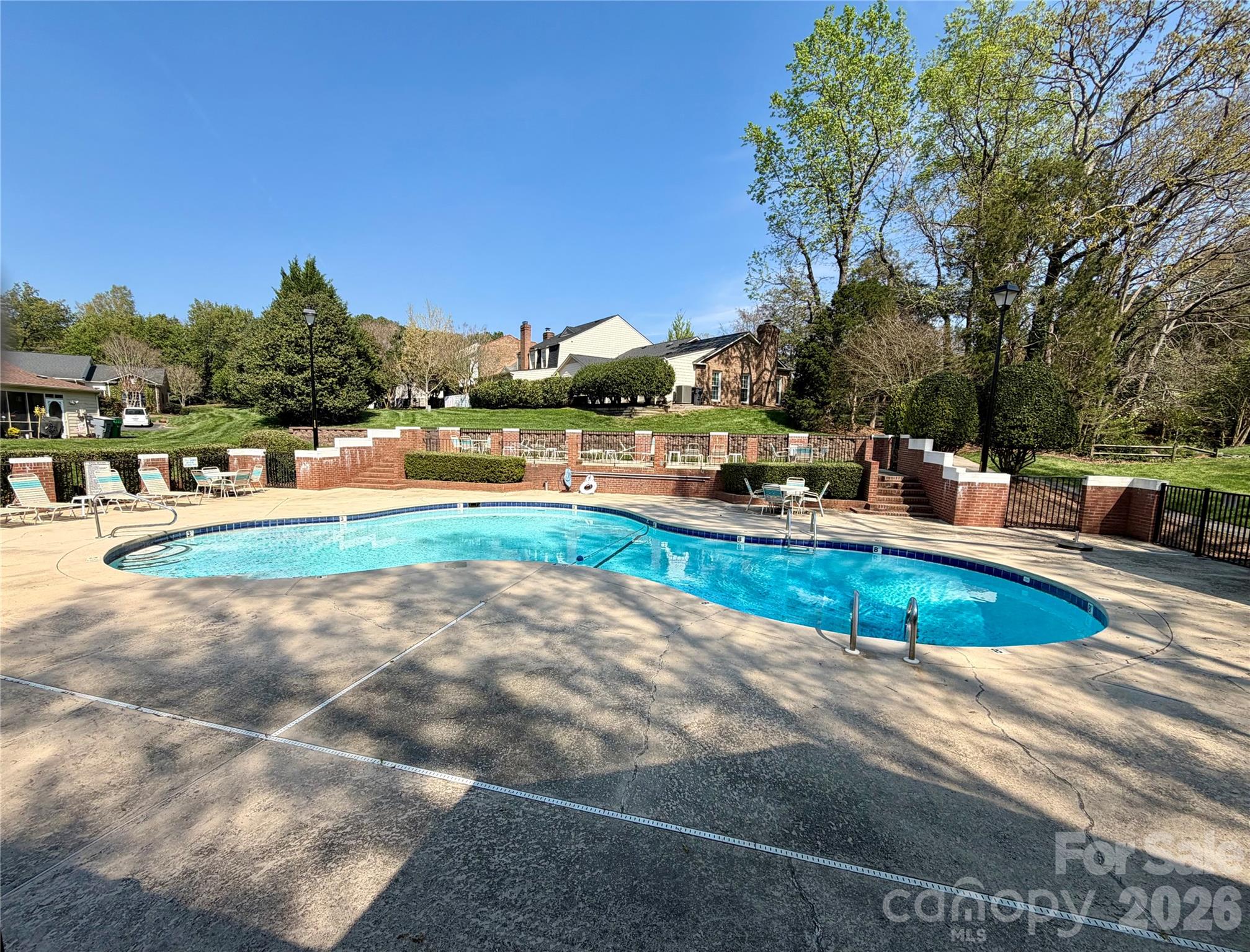 Photo 47 of 4248 Woodglen Lane, Charlotte, NC