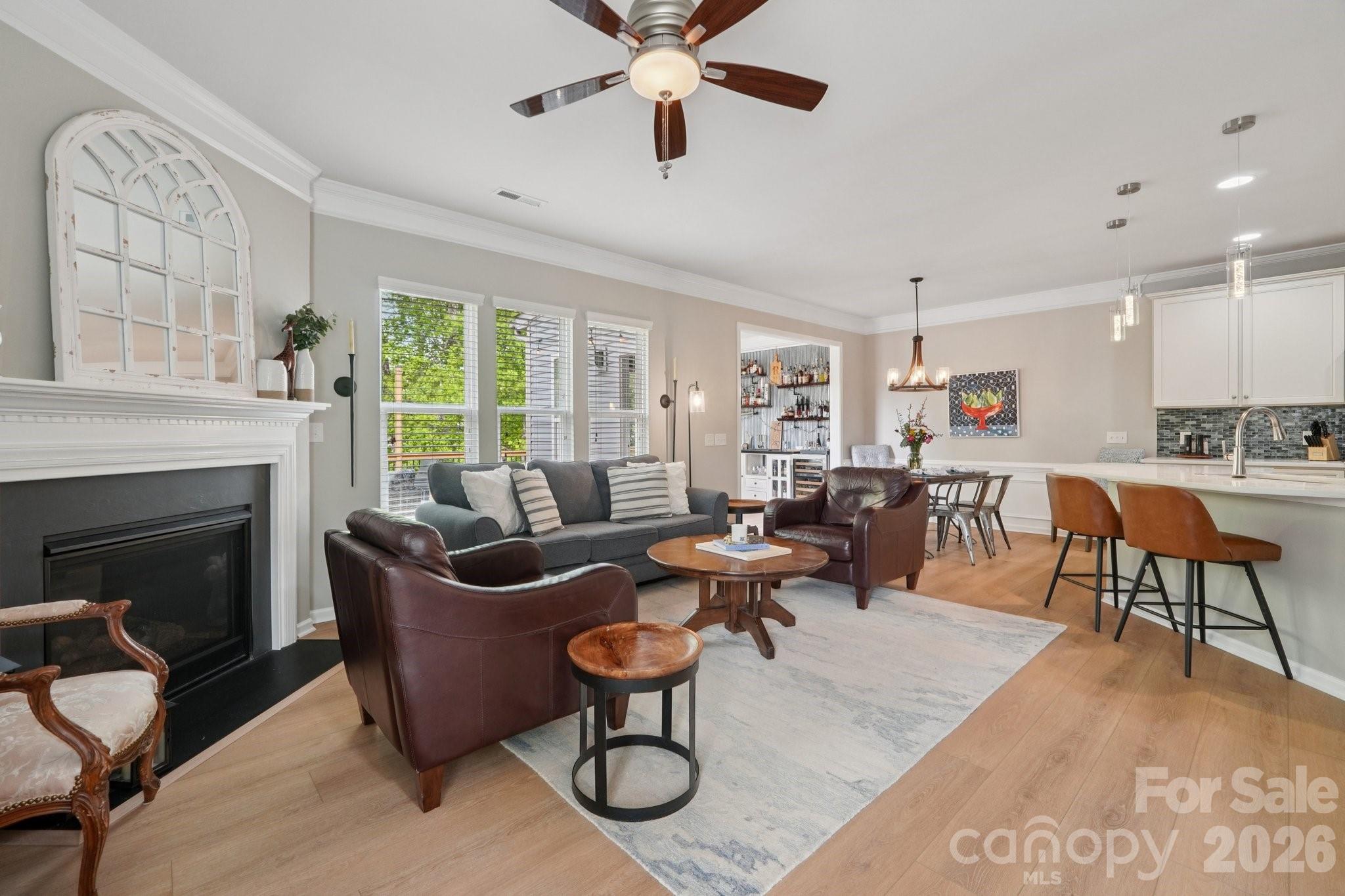 Photo 5 of 4818 Fonthill Lane, Charlotte, NC
