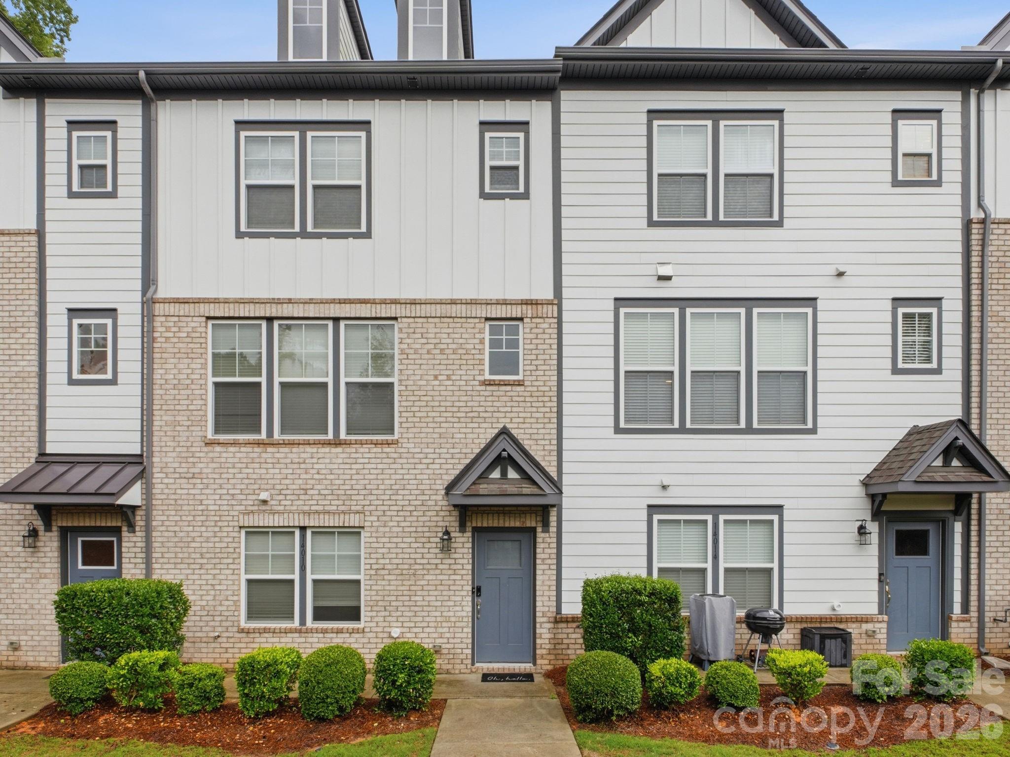 Home for sale at 14010 Loyola Ridge Drive, Charlotte, NC — photo 1 of 24