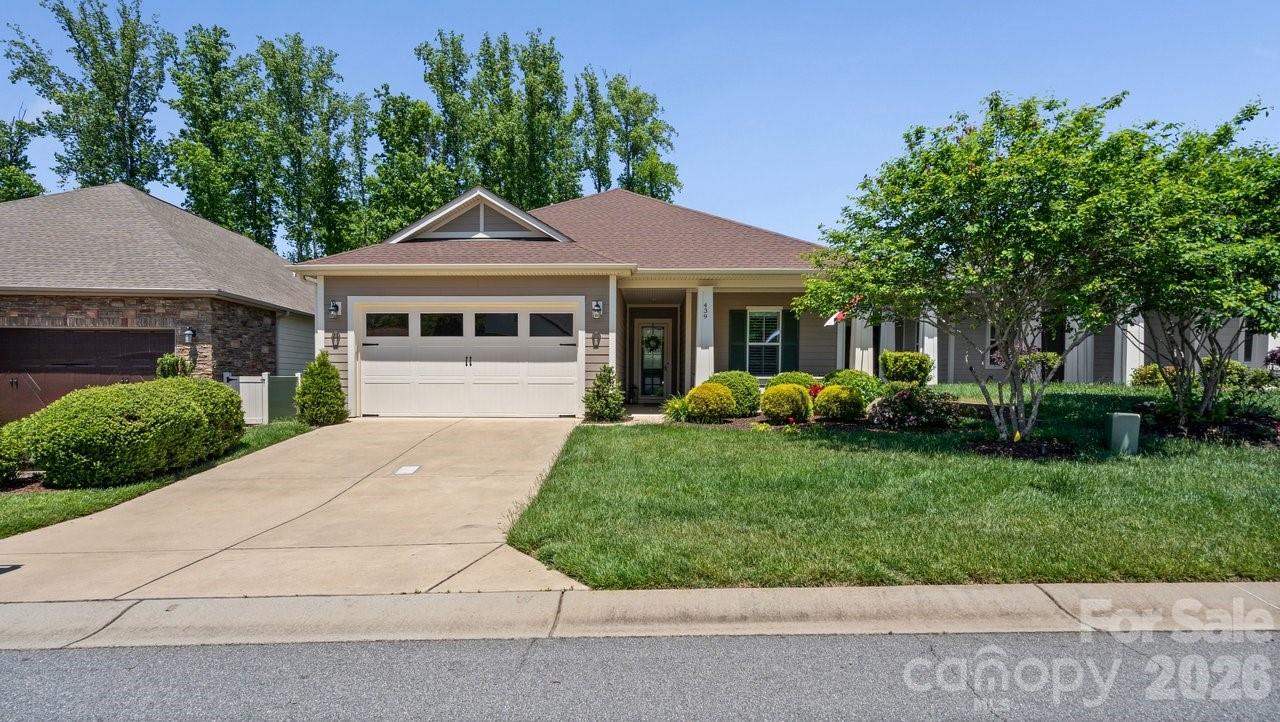 439 Granite Lake Court, Denver, NC