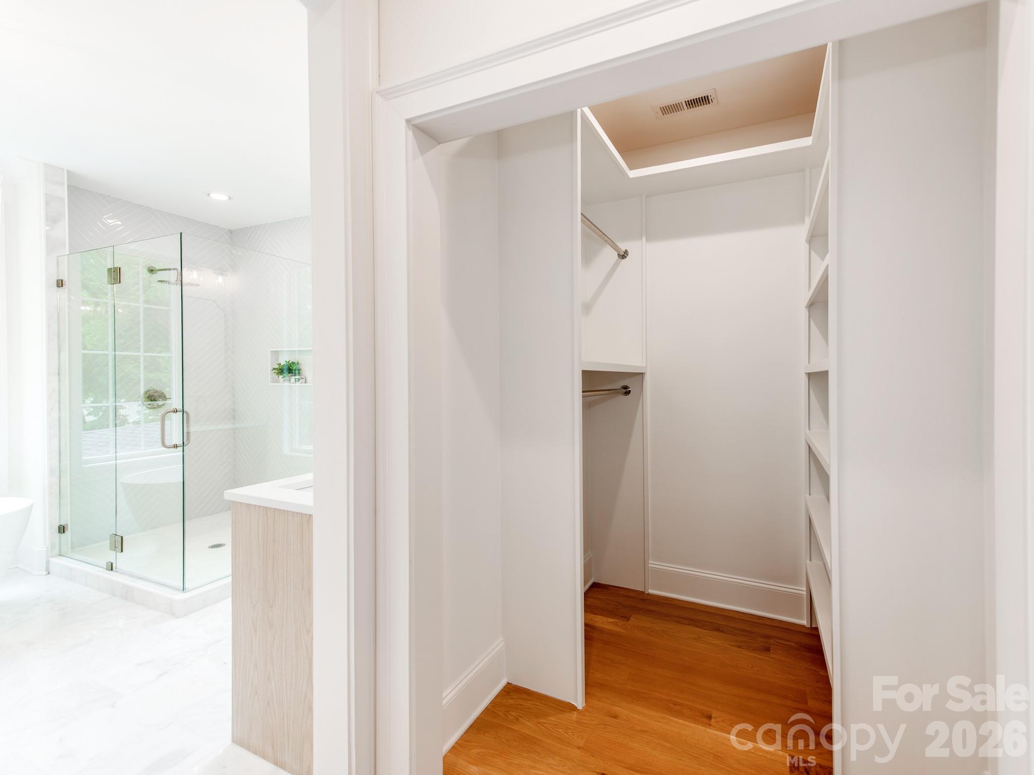 Photo 40 of 4627 Water Oak Road, Charlotte, NC
