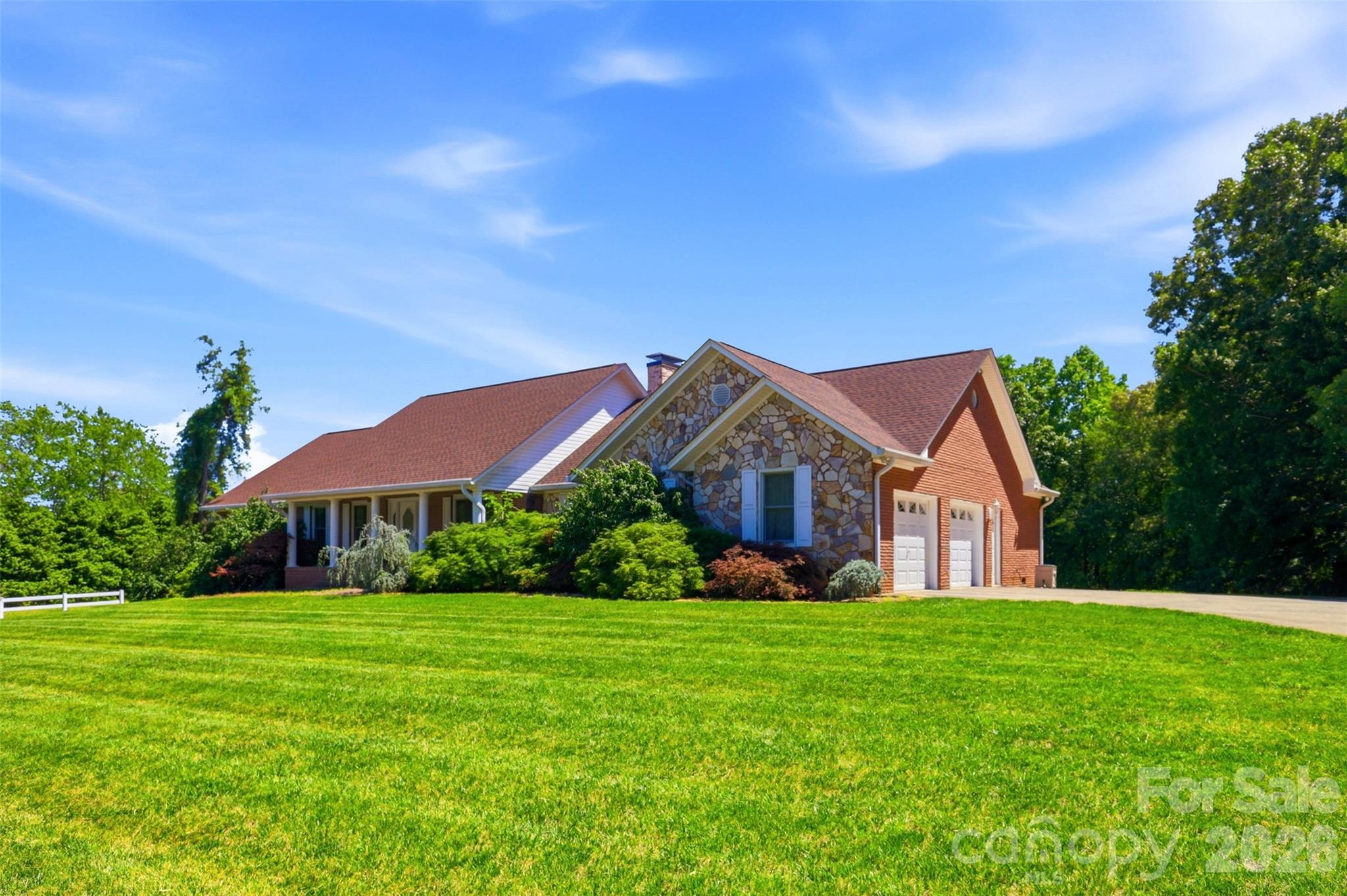 Photo 5 of 6181 Willowbottom Road, Hickory, NC