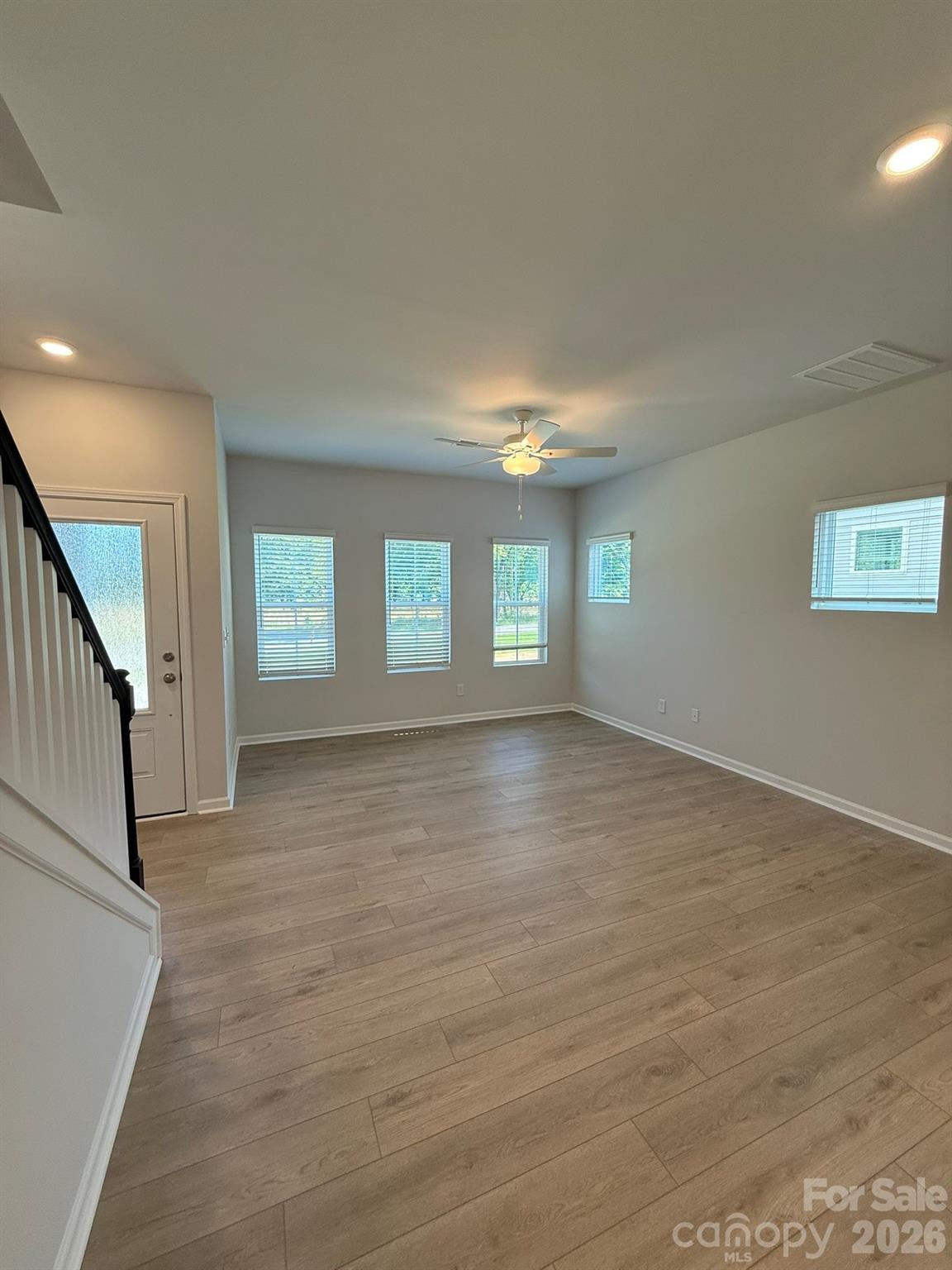 Photo 5 of 4618 Lakeview Road, Charlotte, NC